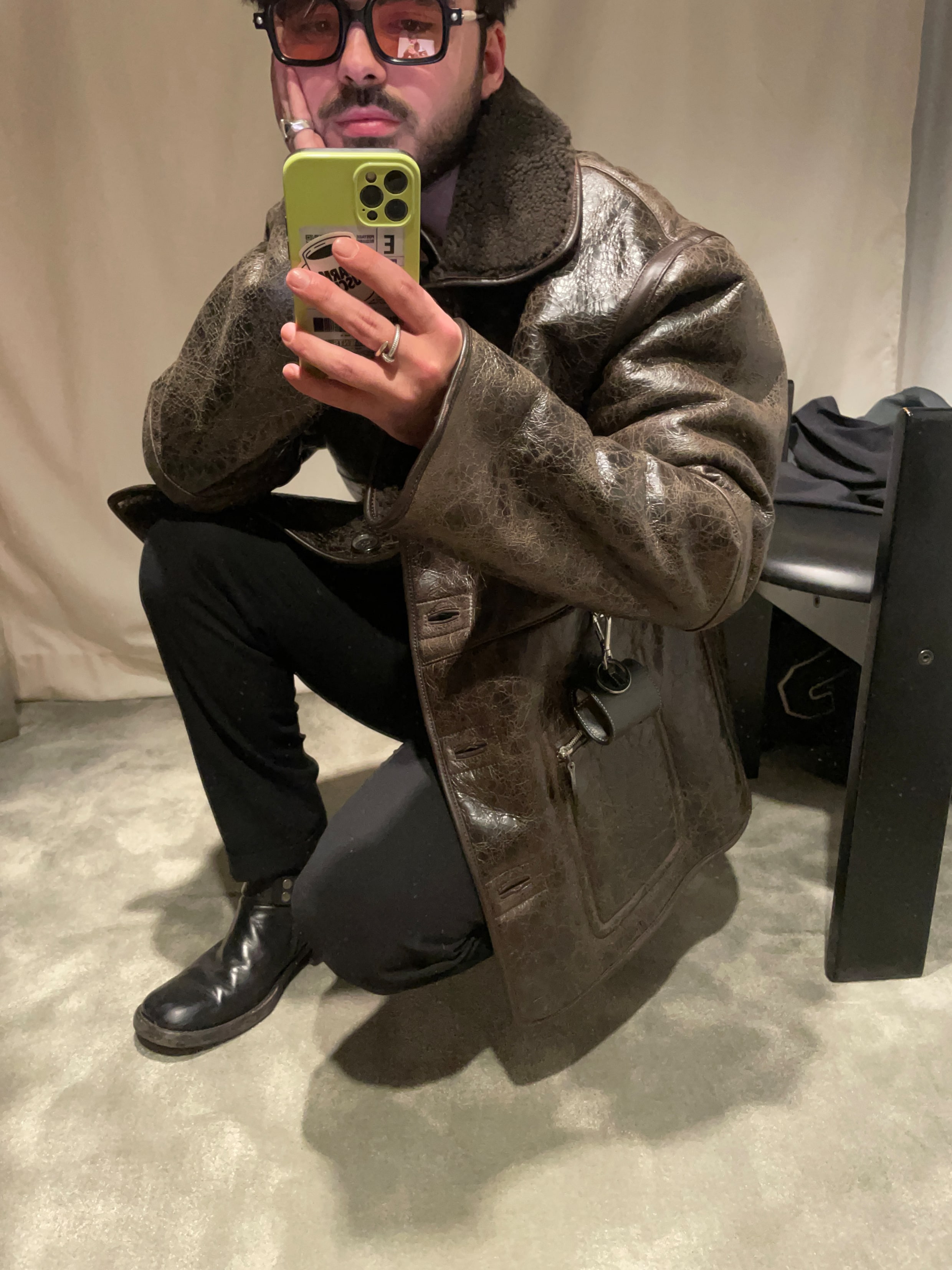 Wie er serieus nonchalant chic uit wil zien, is bij het Amsterdamse ...