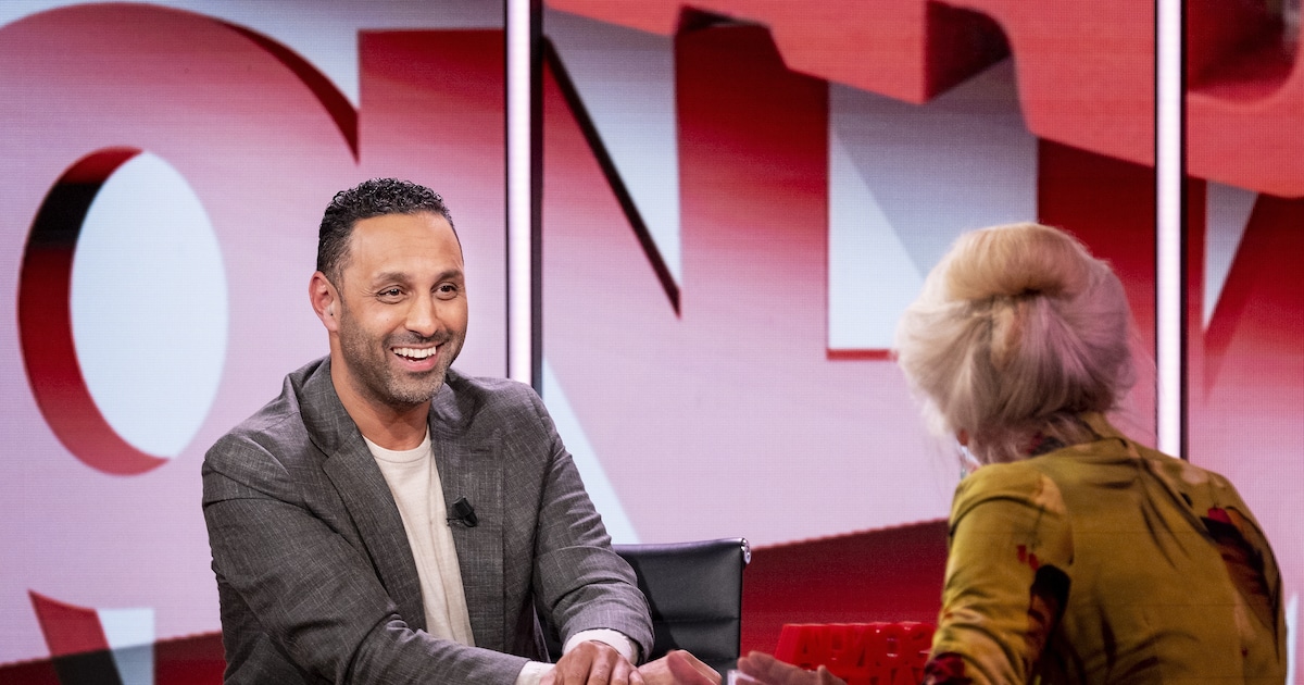 Khalid Kasem keert dit seizoen niet meer terug als presentator bij BNNVara | de Volkskrant