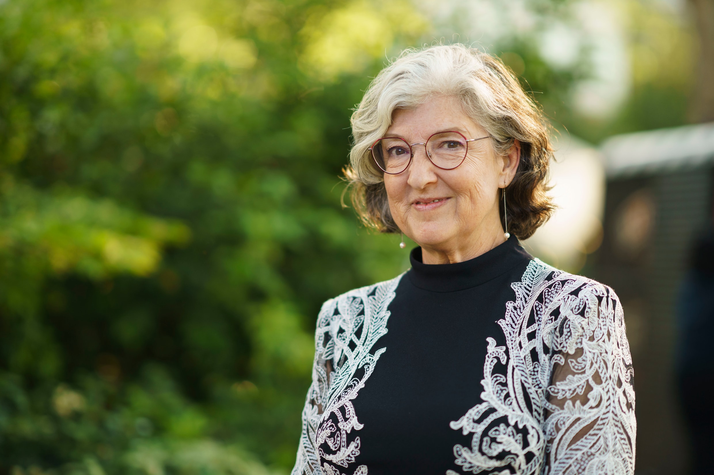 Recensie: Barbara Kingsolver toont zich in ‘Demon Copperhead’ op de ...