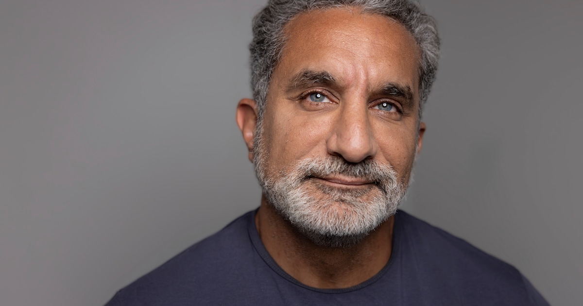 Bassem Youssef, ‘de Jon Stewart van Egypte’, neemt alles op de hak, of ...