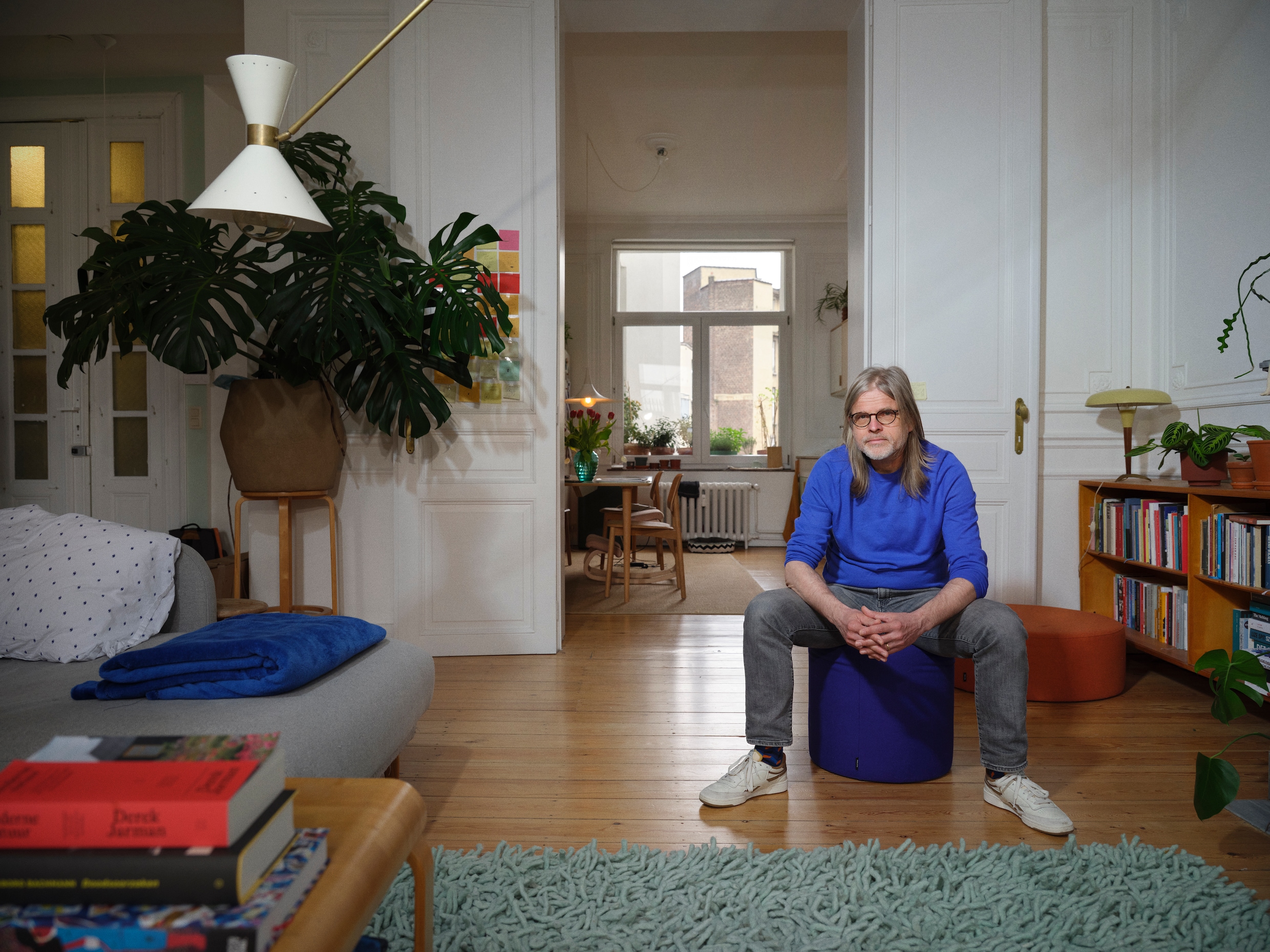 Hij is geen stilligger, realiseerde schrijver Rob van Essen zich toen ...