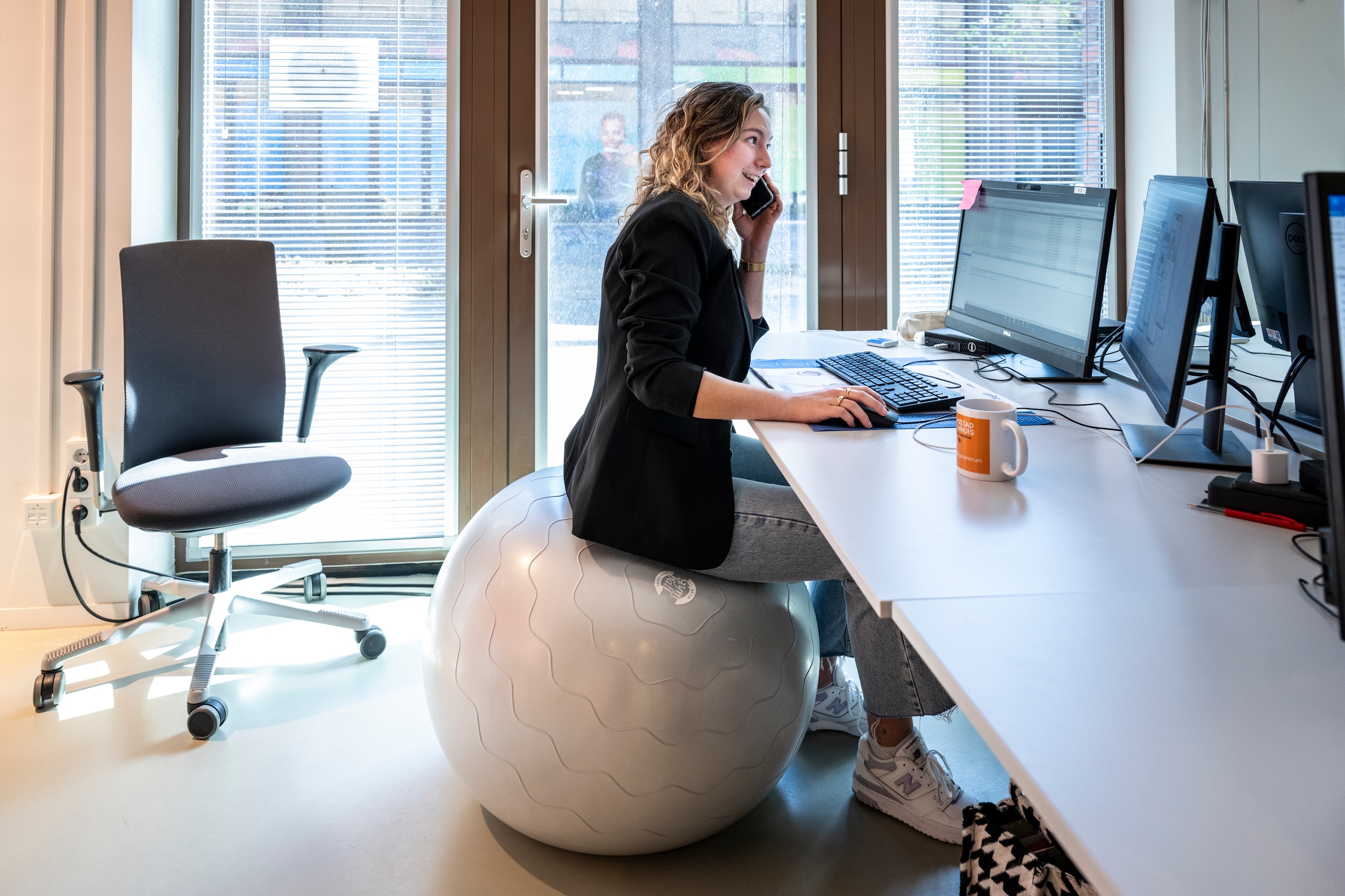 Met de app en de e-nurse houdt u binnenkort zelf uw gezondheid in de ...