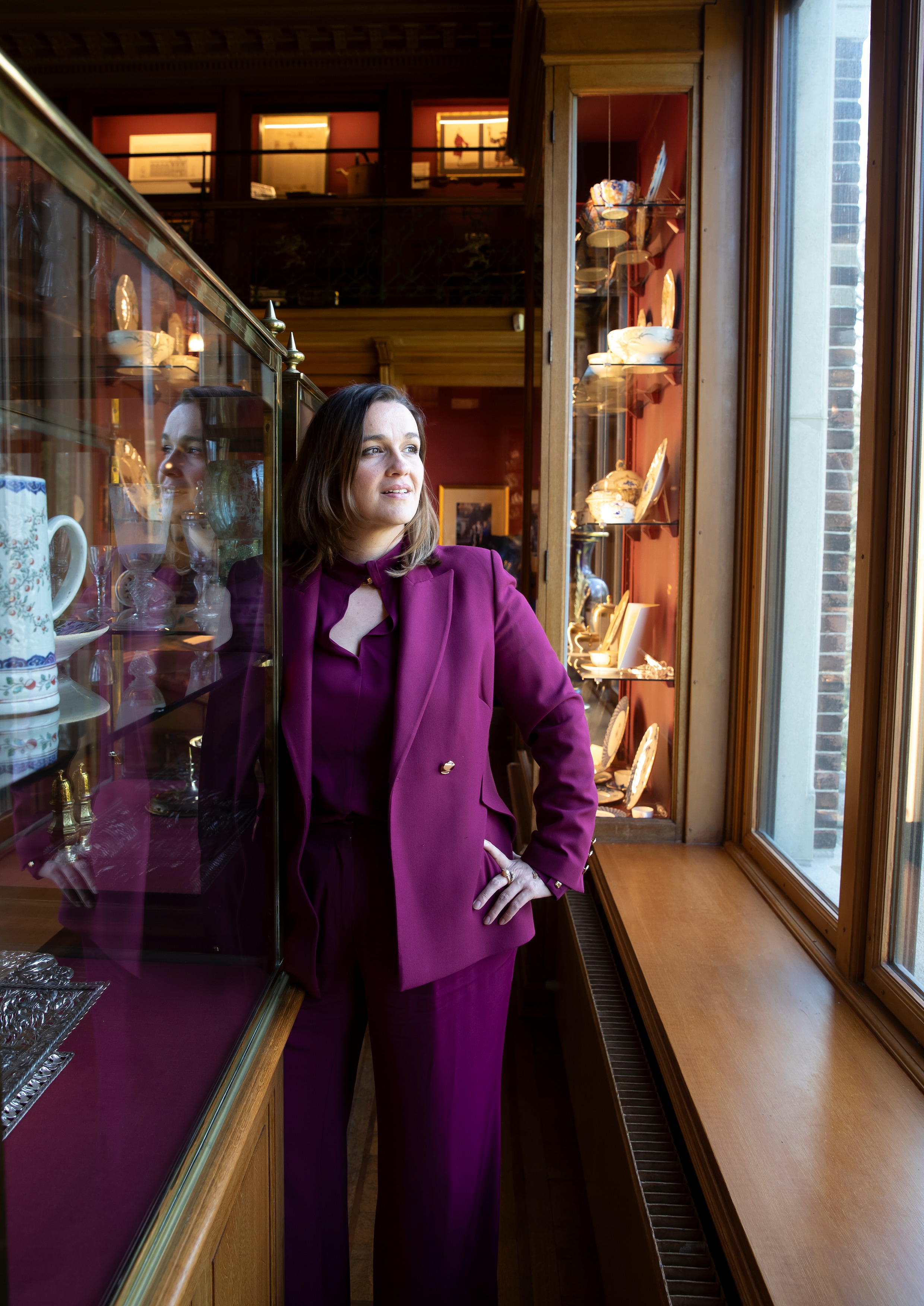 ‘De koning wil de geschiedenis recht in de ogen kijken’ | de Volkskrant