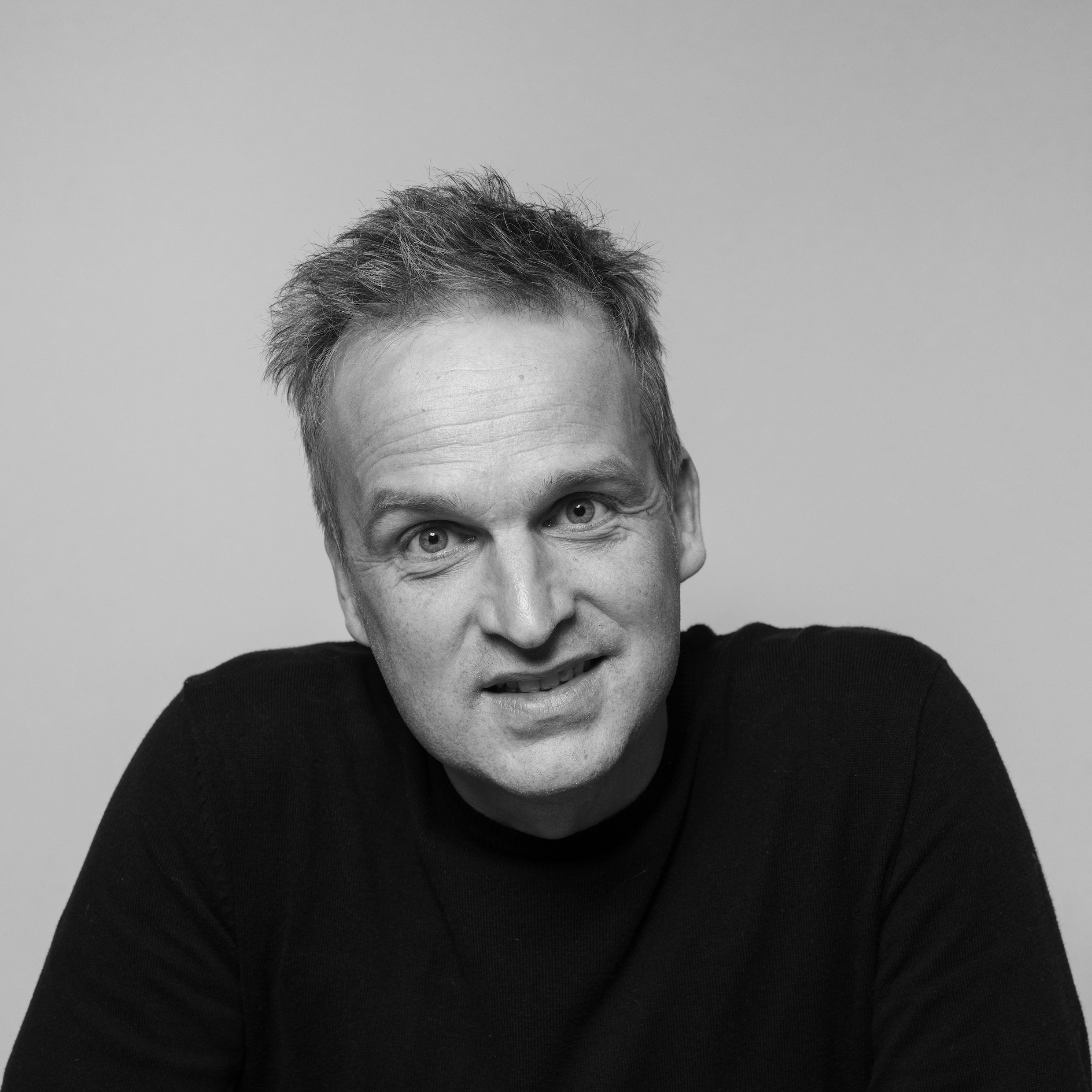 Arnout Hauben trekt nog één keer dwars door de Lage Landen. ‘Het programma is een viering van ...