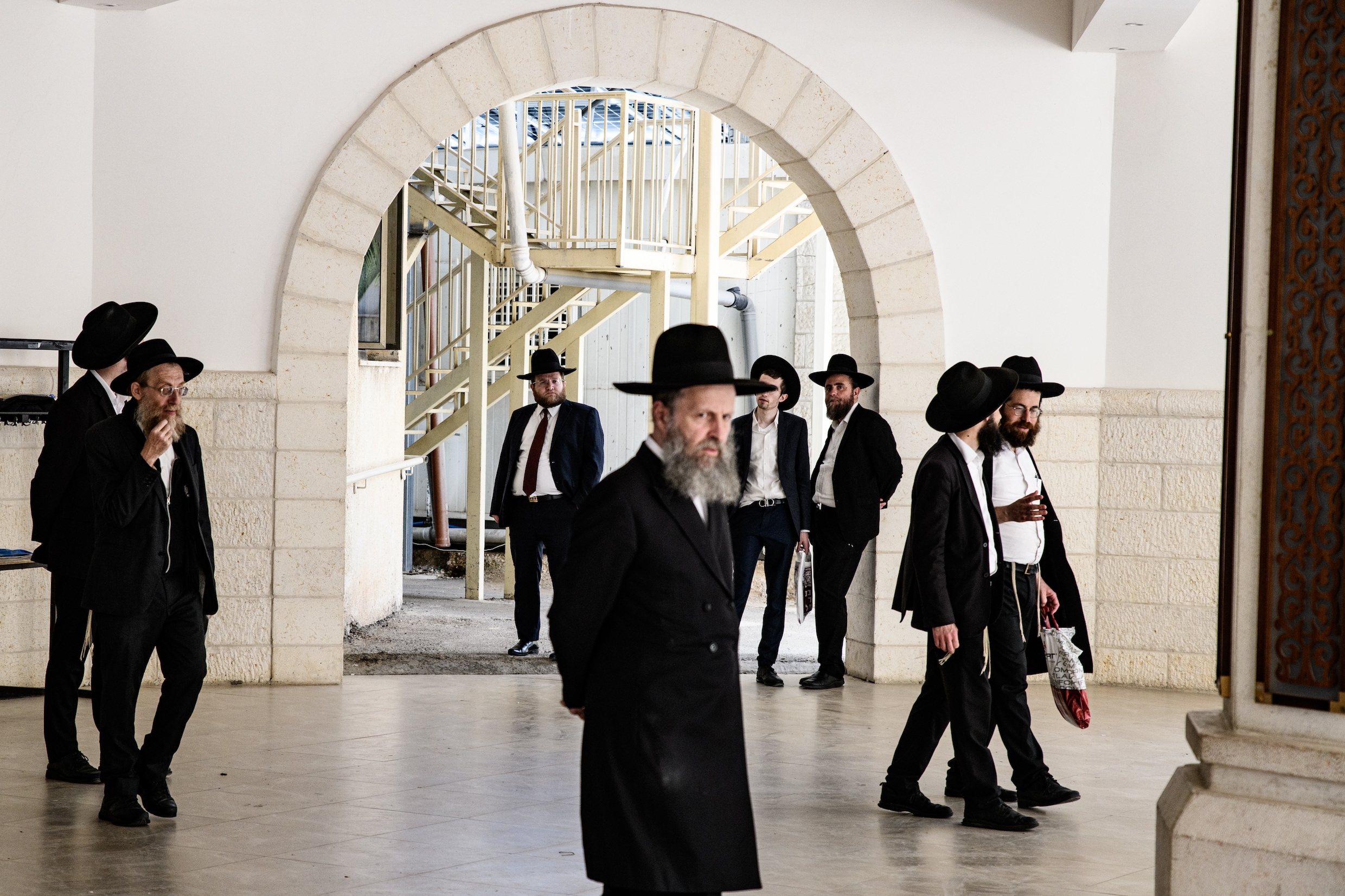 ‘Onze gebeden helpen de strijd’, zeggen ultraorthodoxe joden in Israël ...