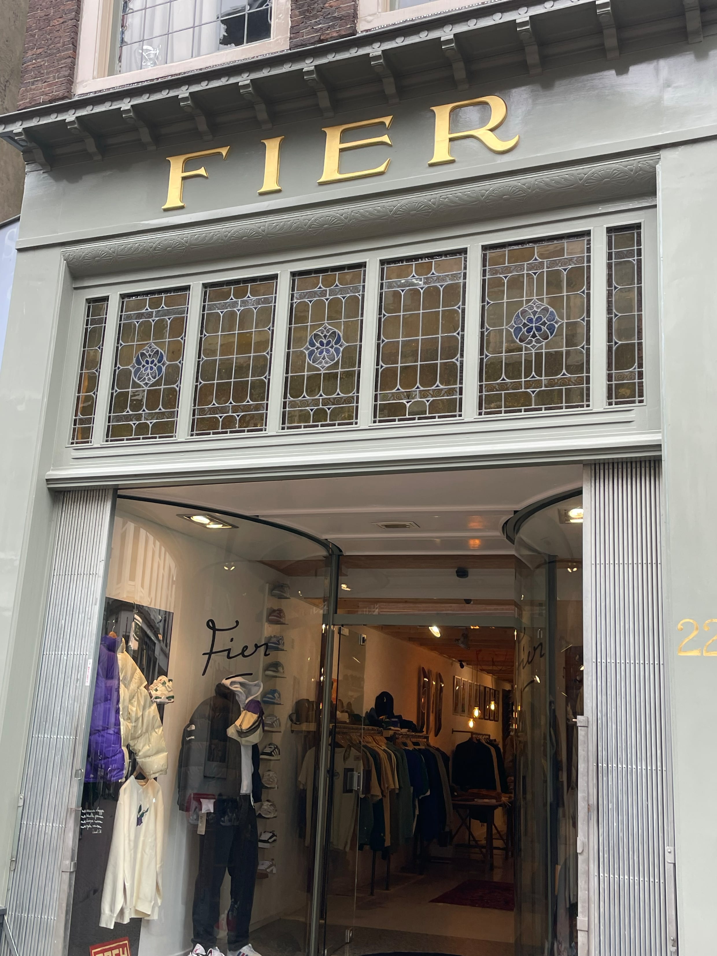 Fier in Dordrecht is een plek waar je komt voor je skateboard, nieuwe ...