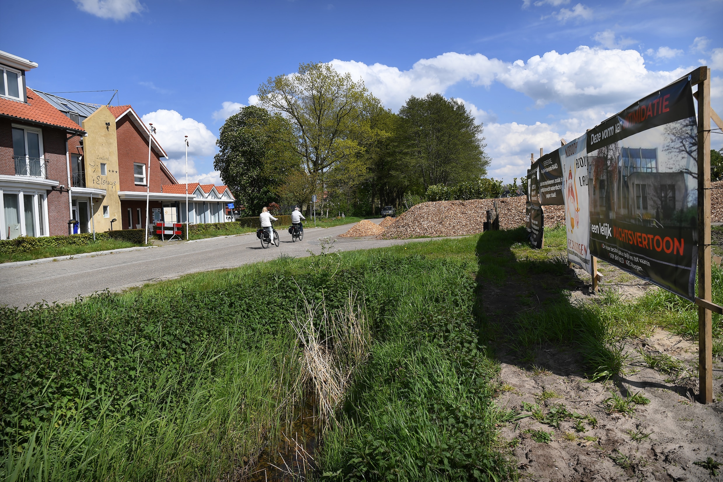 Boegbeeld van verzet tegen azc Albergen krijgt 5 maanden celstraf voor ...