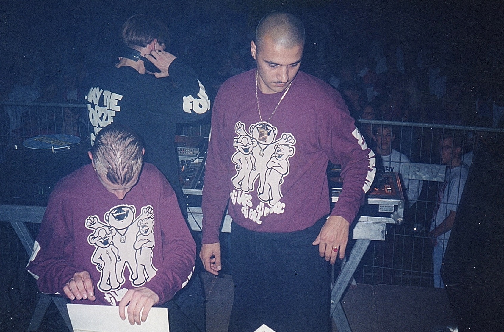 DJ Paul Elstak (die ook meewerkte aan ‘Europapa’) blikt terug op de ...