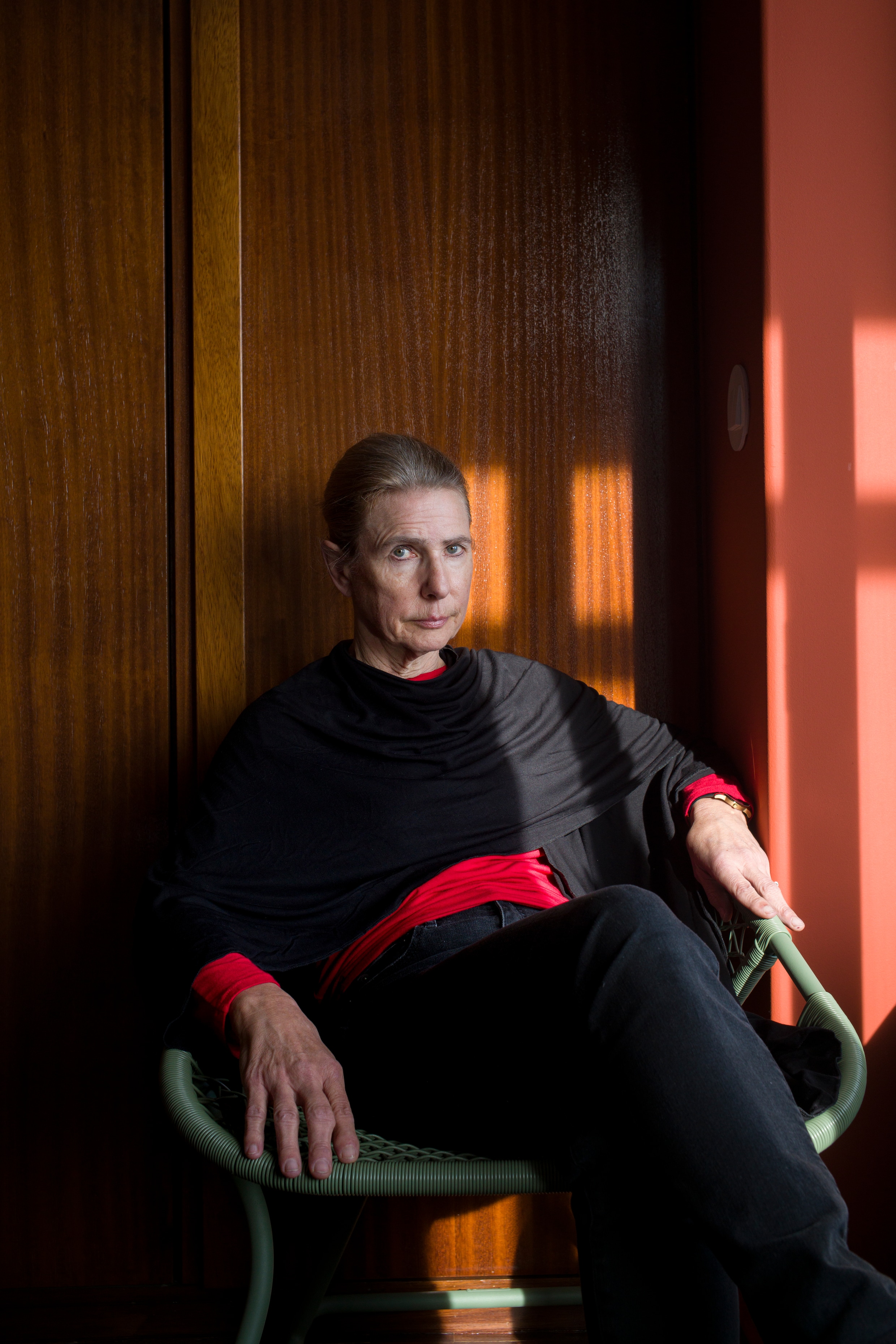 Lionel Shriver: ‘Blijf trouw aan je vrienden, ook al ben je het niet ...