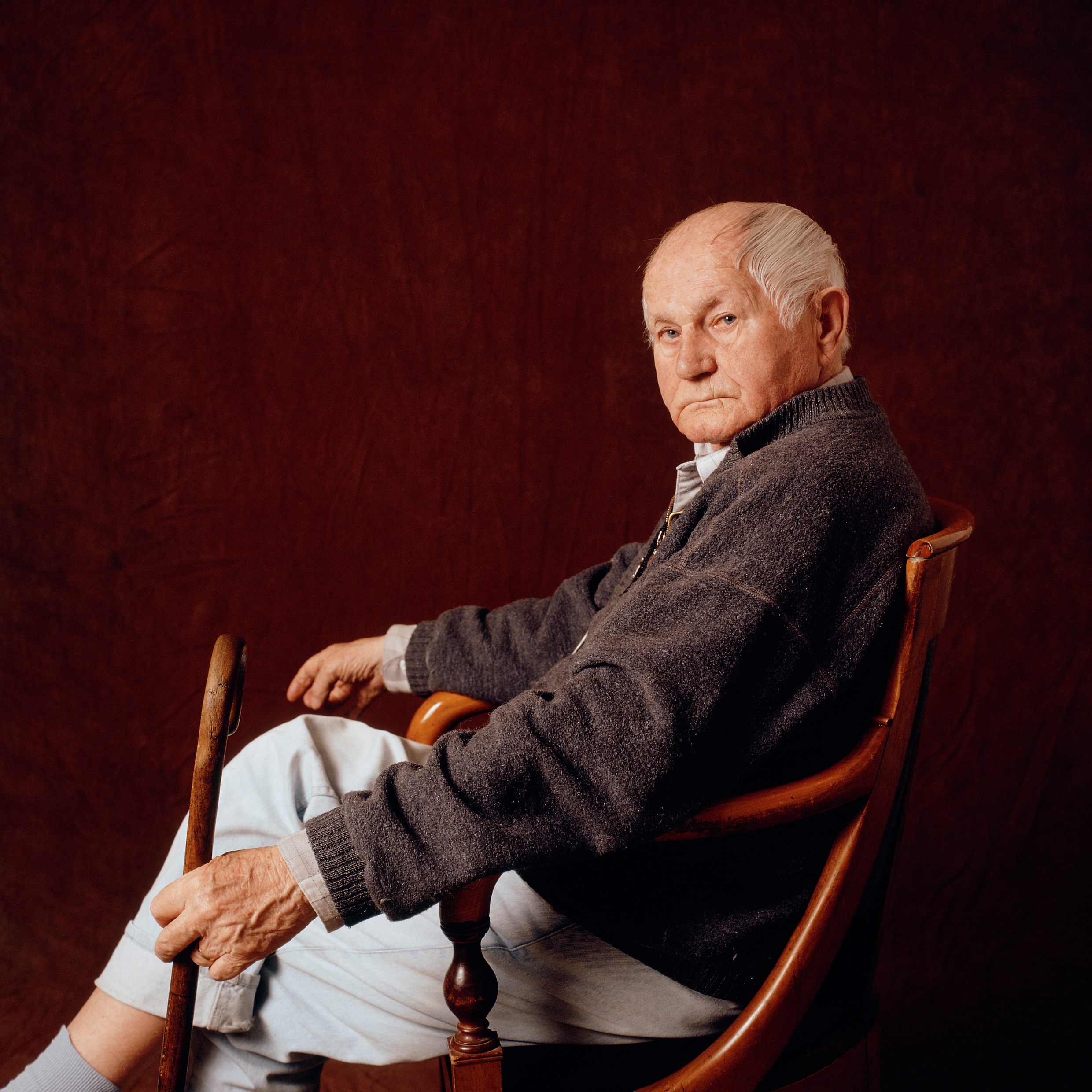Recensie: De grote Tsjechische schrijver Bohumil Hrabal neemt zichzelf ...