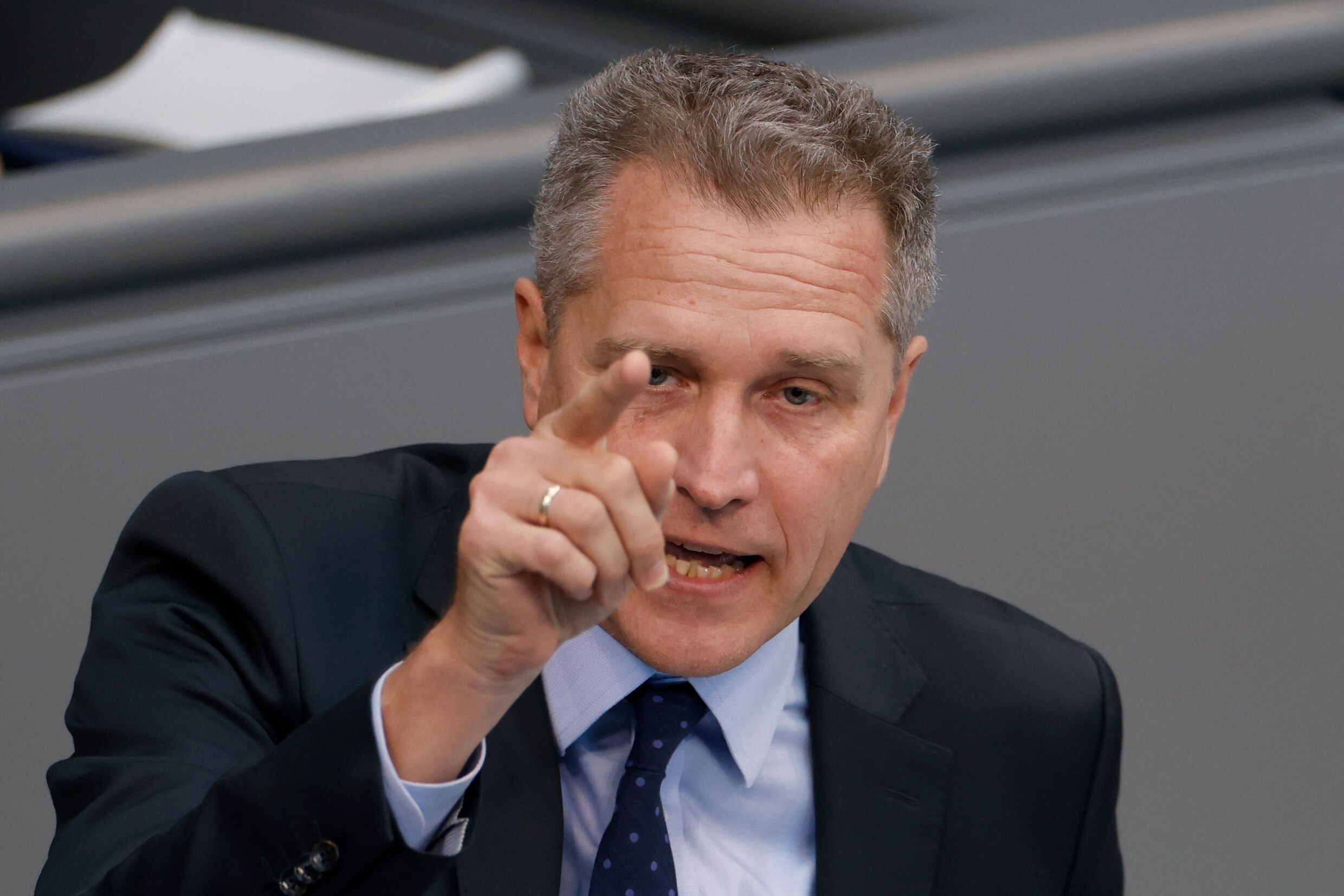 Duitse aanklagers onderzoeken AfD’er om omkoping vanuit Rusland | de ...