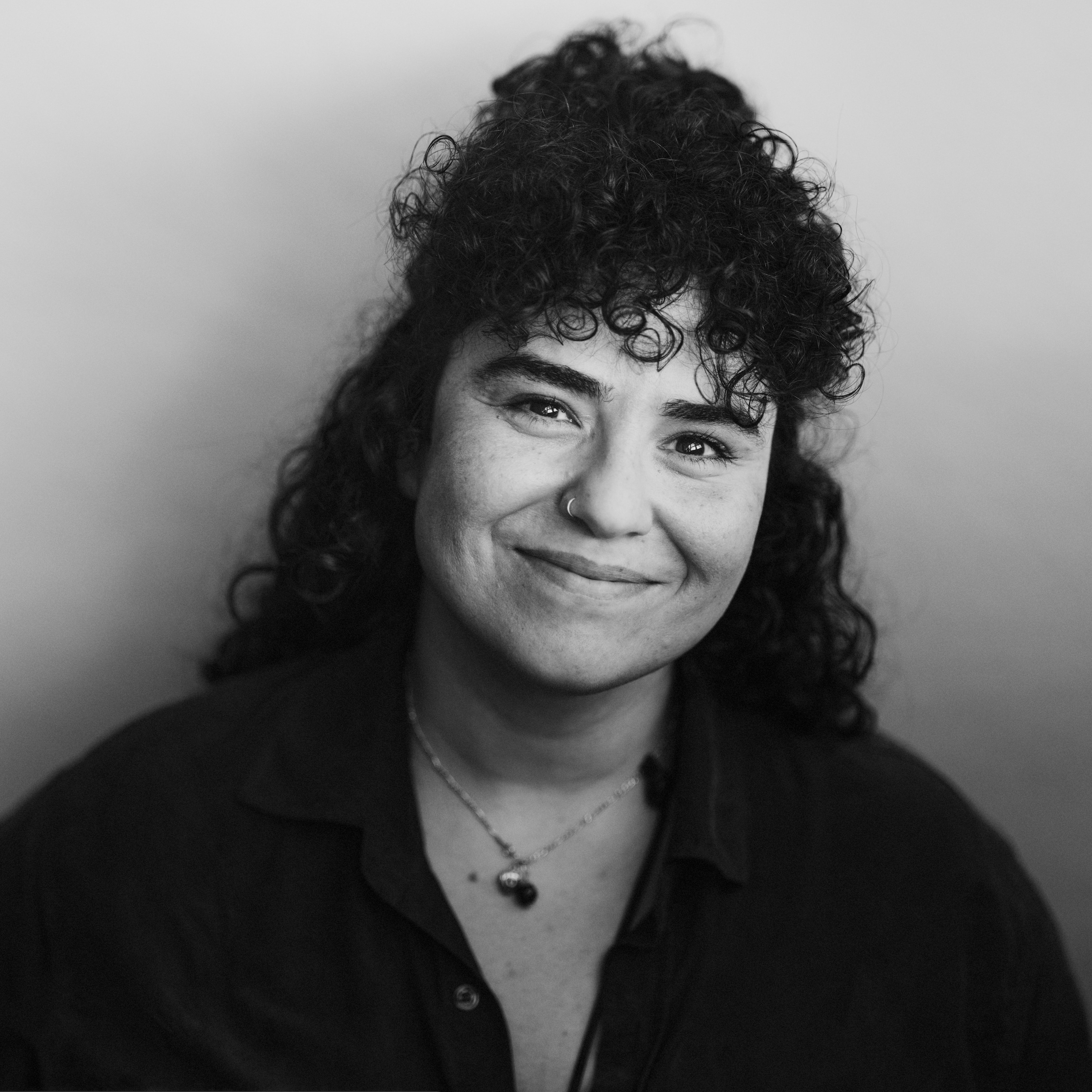 Meral Polat slalomt gemakkelijk van een chique voorstelling naar een ...