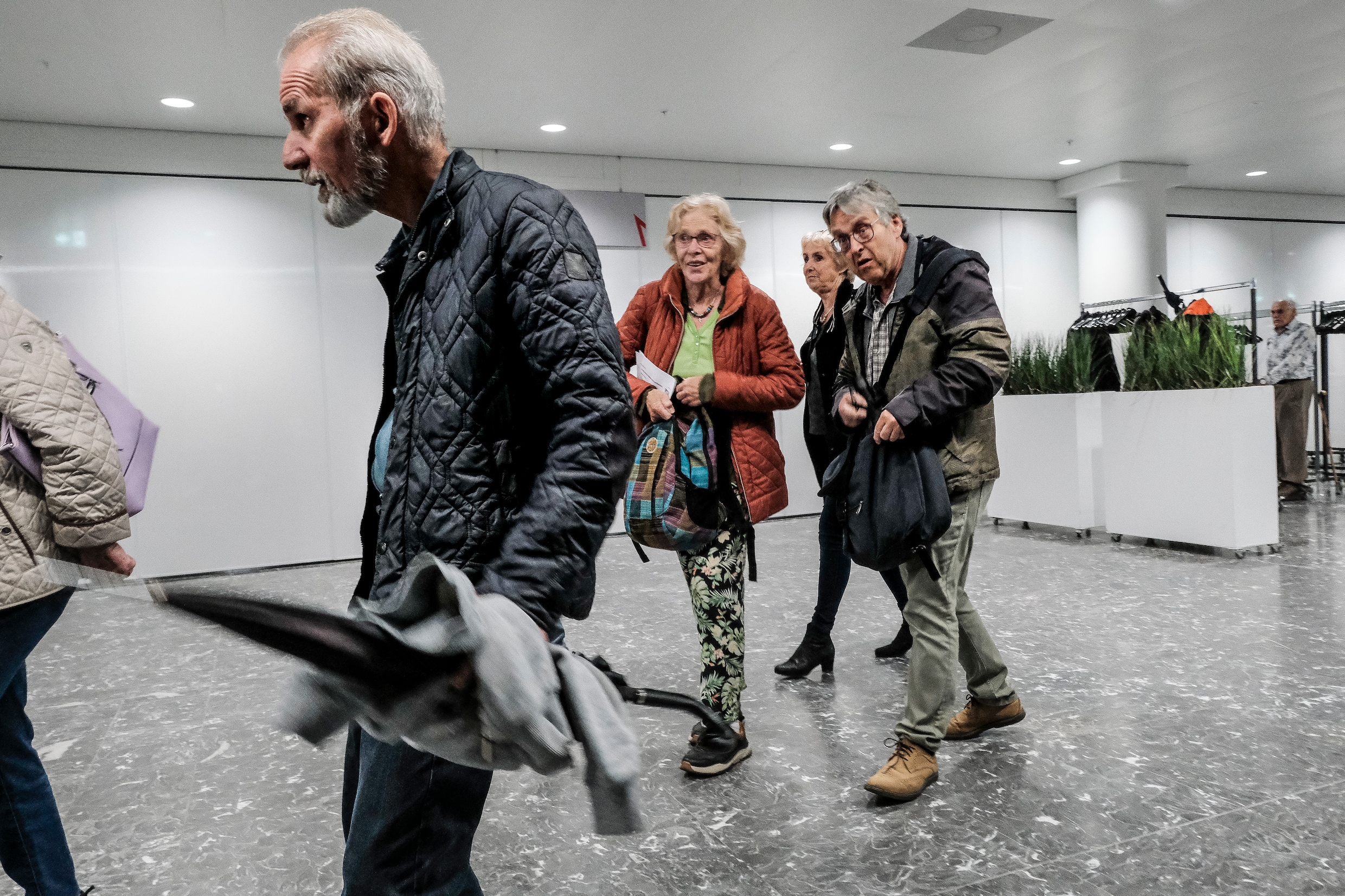 Hopen op een wonder op de bijeenkomst van gebedsgenezer Tom de Wal ...