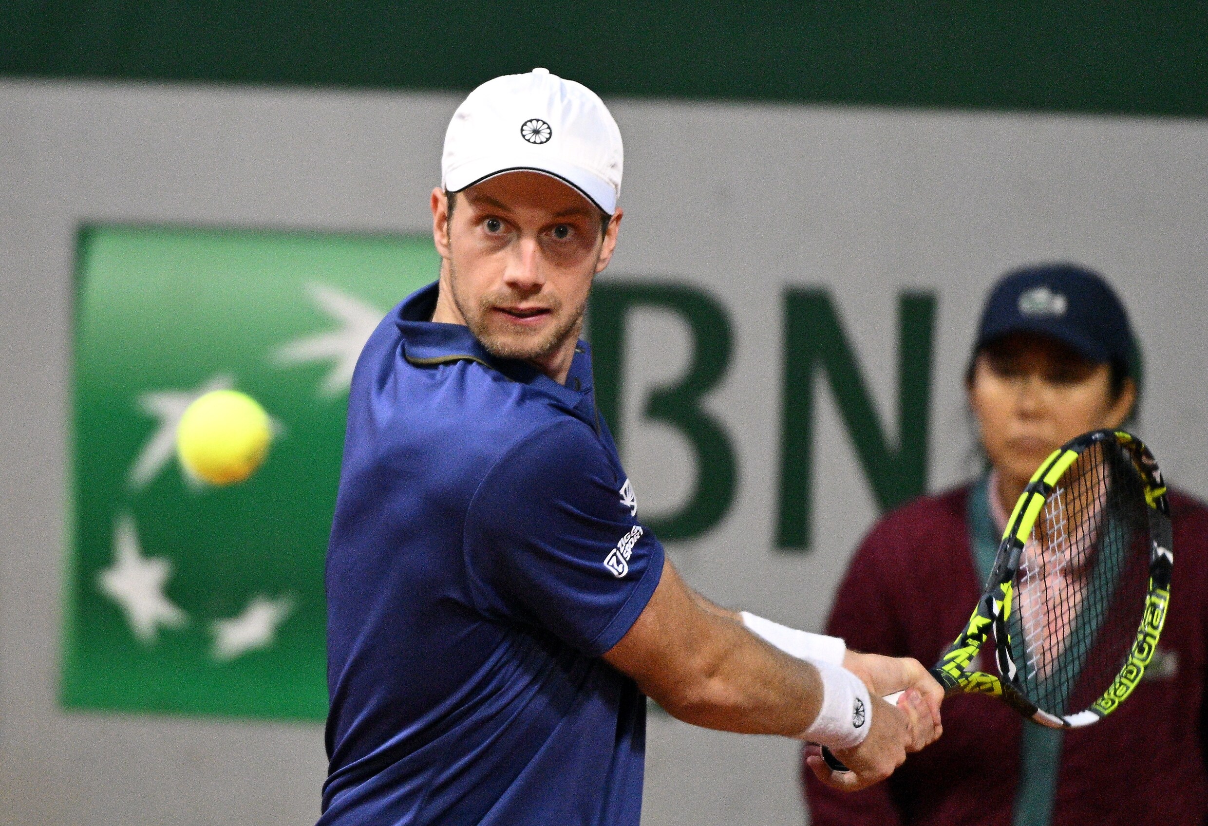 Op dit moment zit alles tennisser Botic van de Zandschulp even tegen: ‘Ik kan niet op dezelfde ...