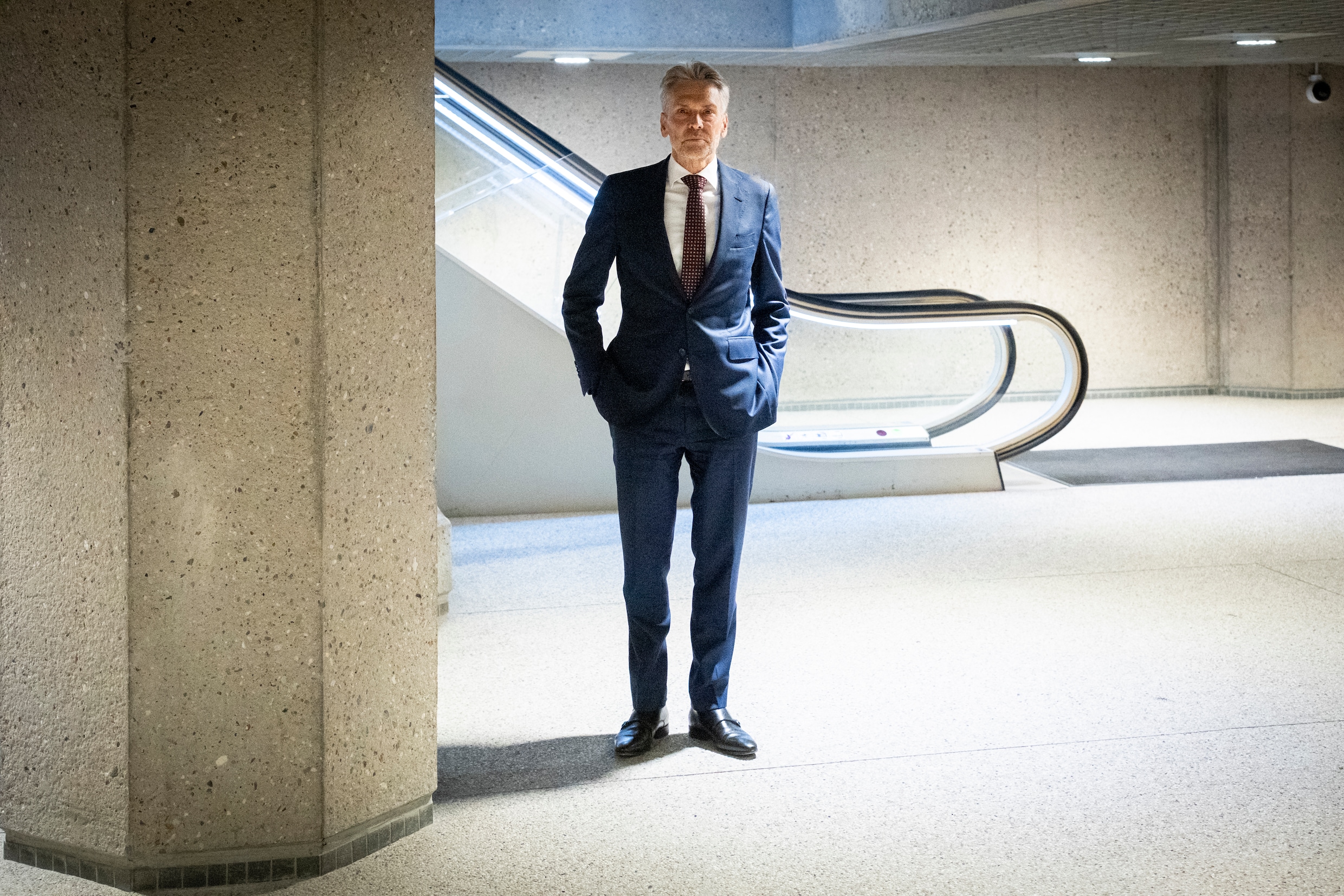 Ingewijden over de beoogde premier Dick Schoof: ‘Er komt wel een ...