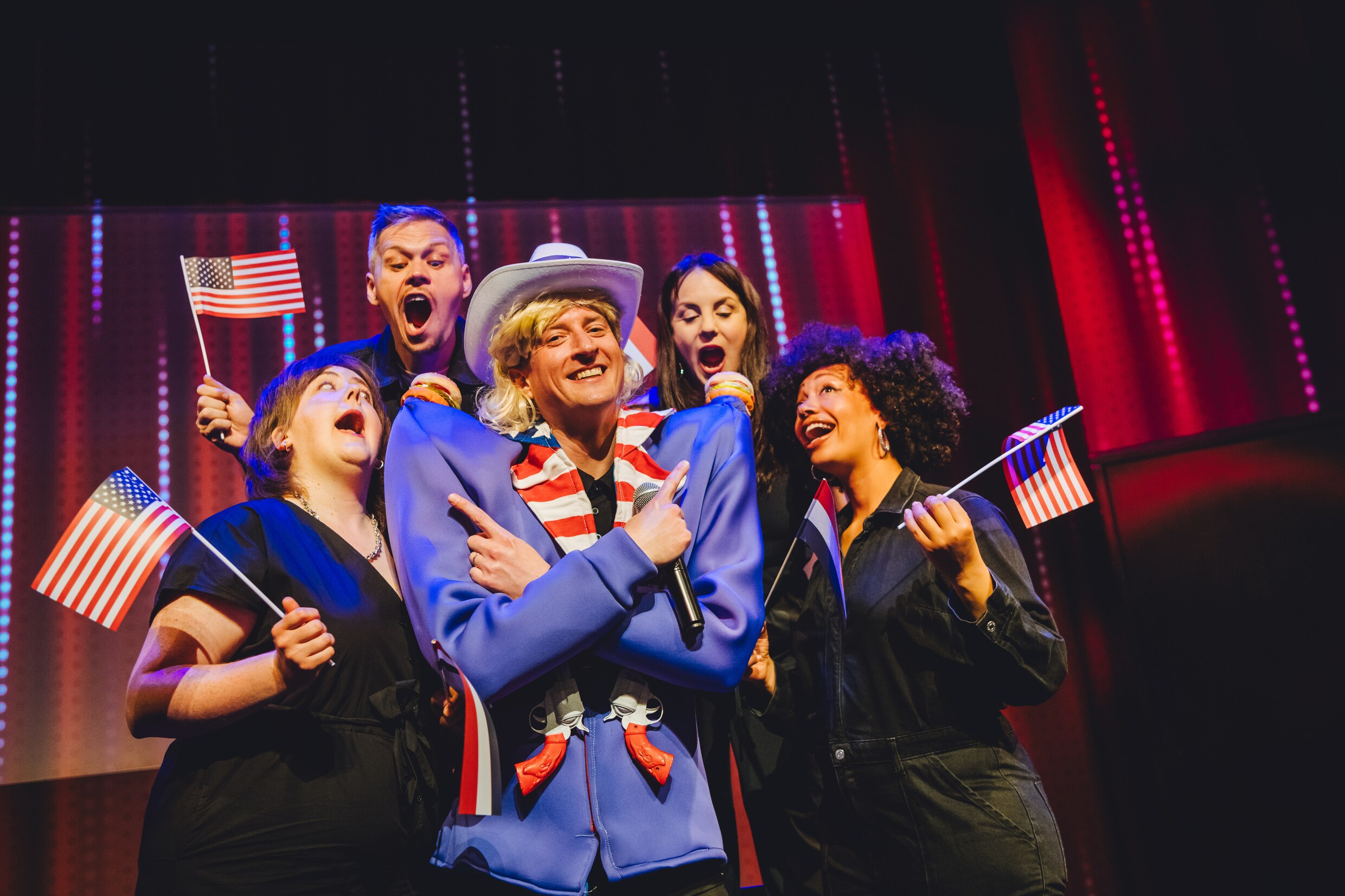 In de techvoorstelling van comedygezelschap Boom Chicago komen de ...