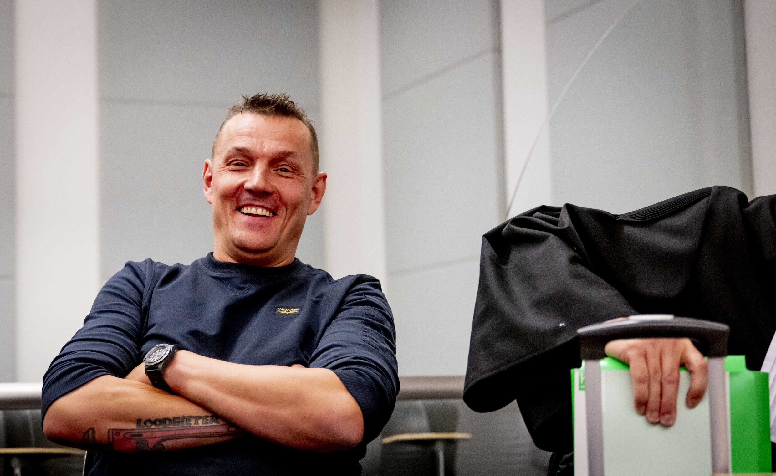 Vlaardingse loodgieter kan terug naar huis, burgemeester verlengt ...