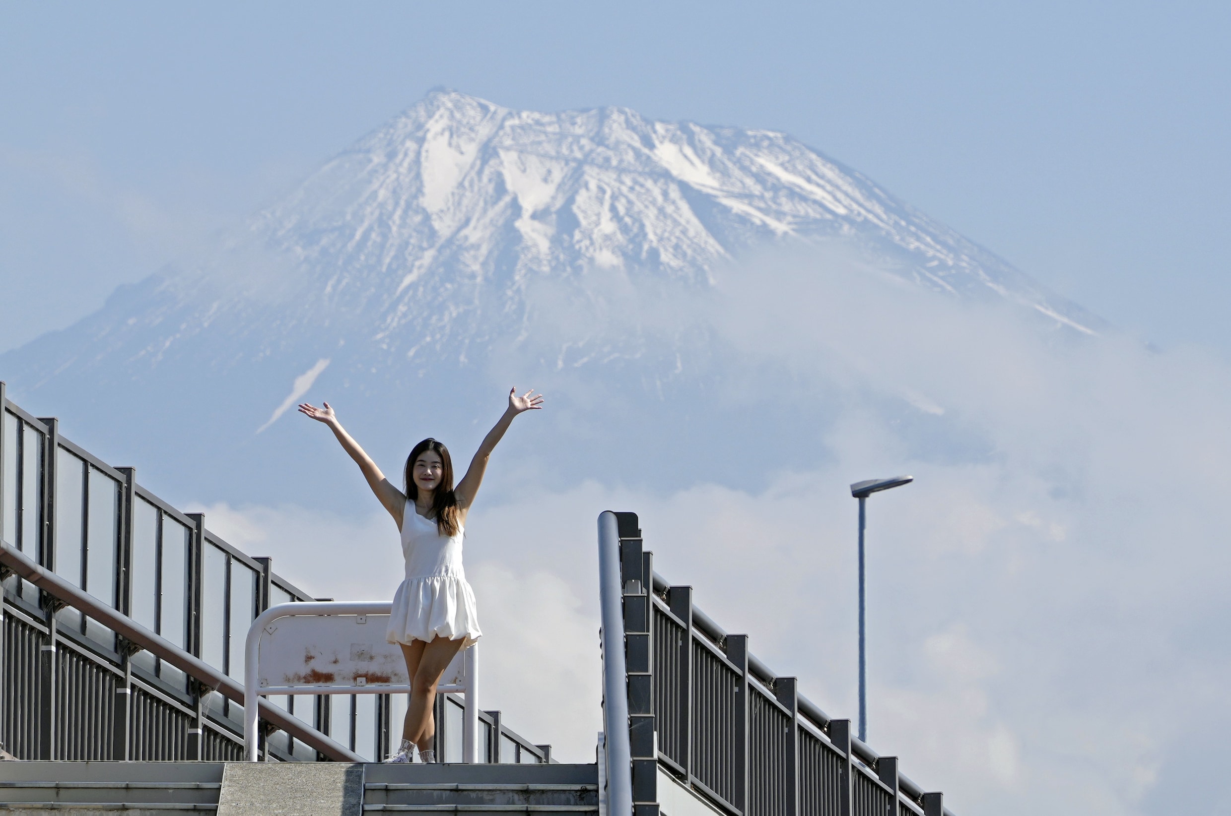 ‘Instagramwaardige’ Mount Fuji bezwijkt onder alle toeristen en ...