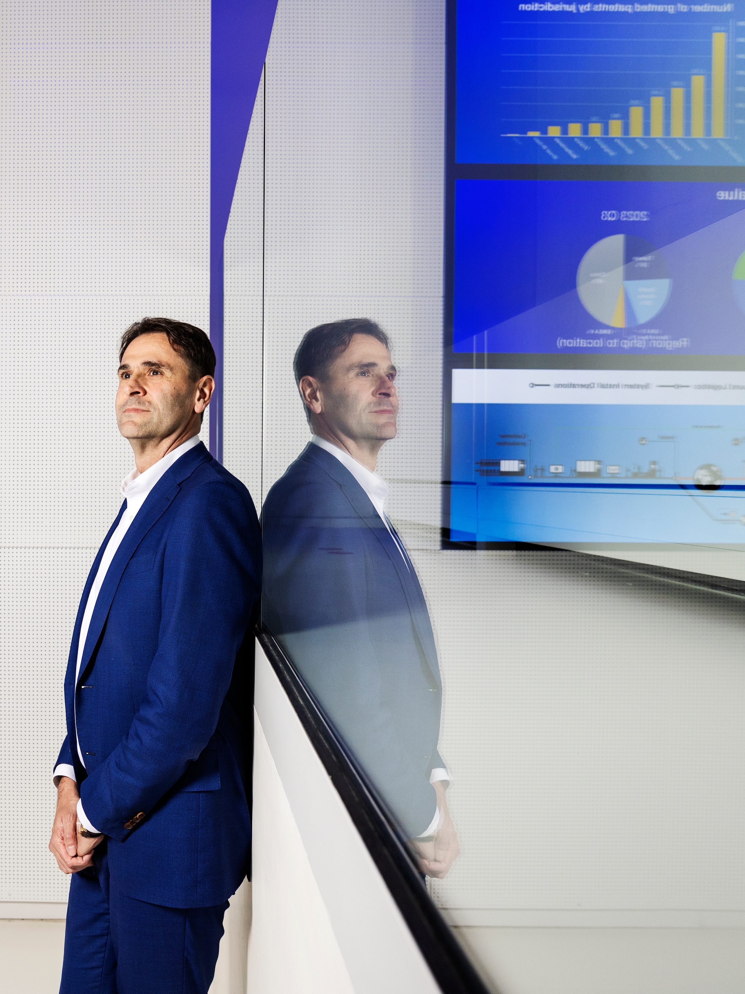 Kan Nederland de forse uitbreiding van ASML nog wel aan? ‘We willen ...