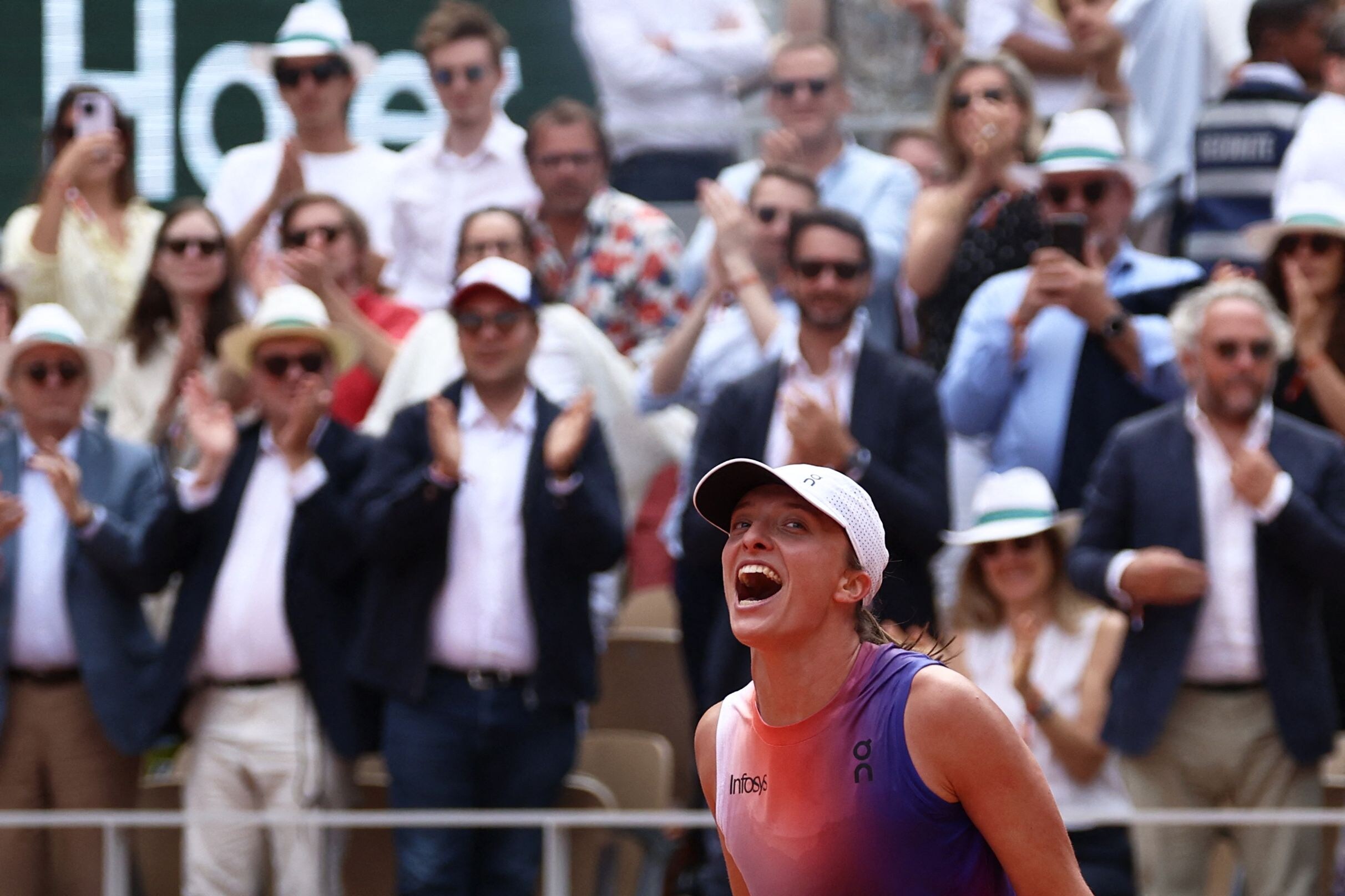 Swiatek wint als jongste tennisster ooit viermaal Roland Garros: ‘Een ...