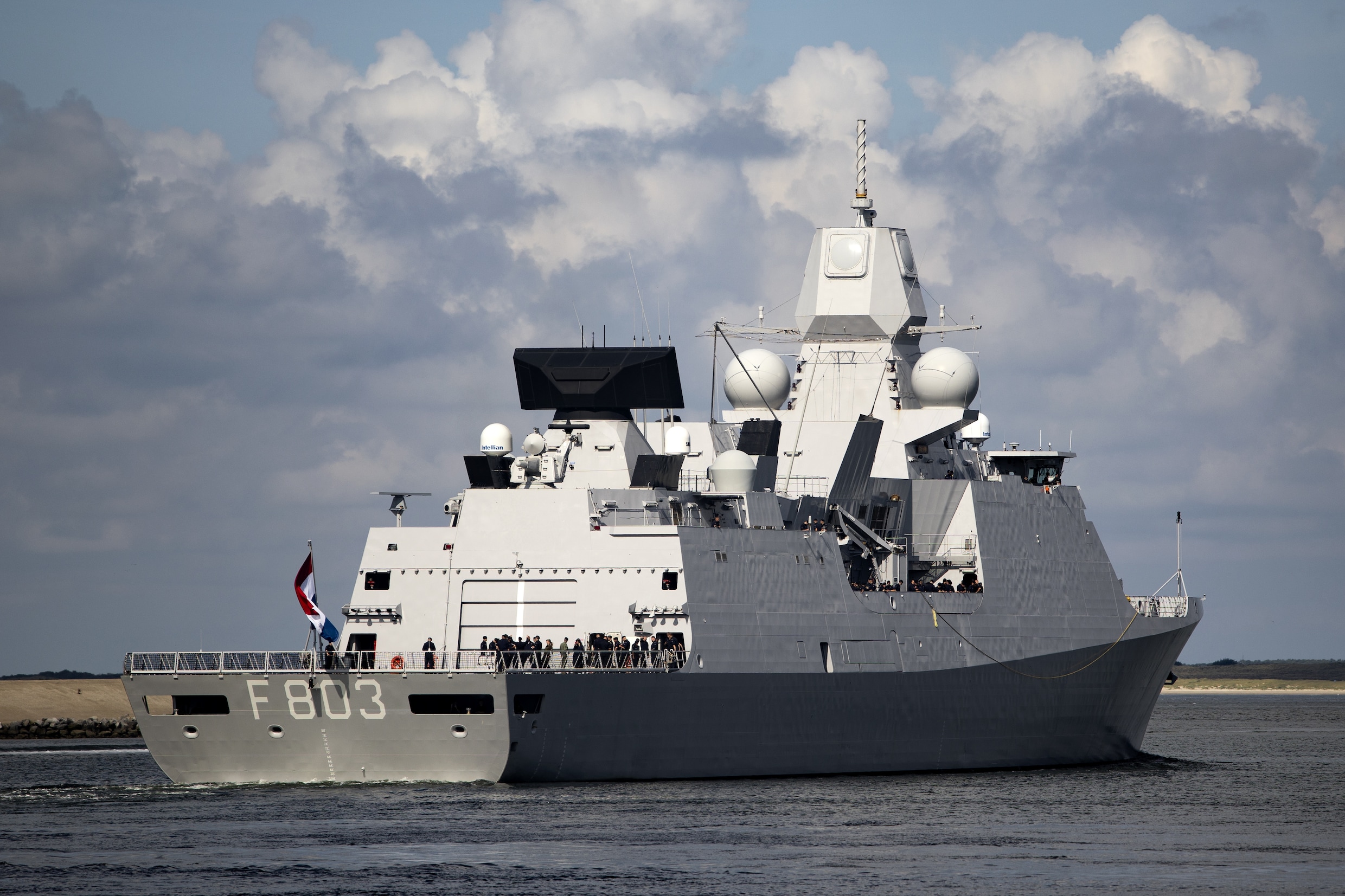 Felle Chinese taal na incident met Nederlands fregat in de Oost-Chinese ...