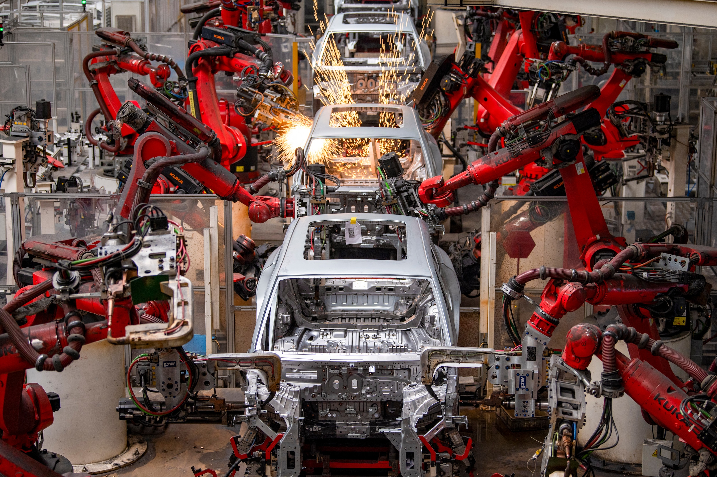 Europese autofabrikanten maken begin met terughalen productie uit China ...