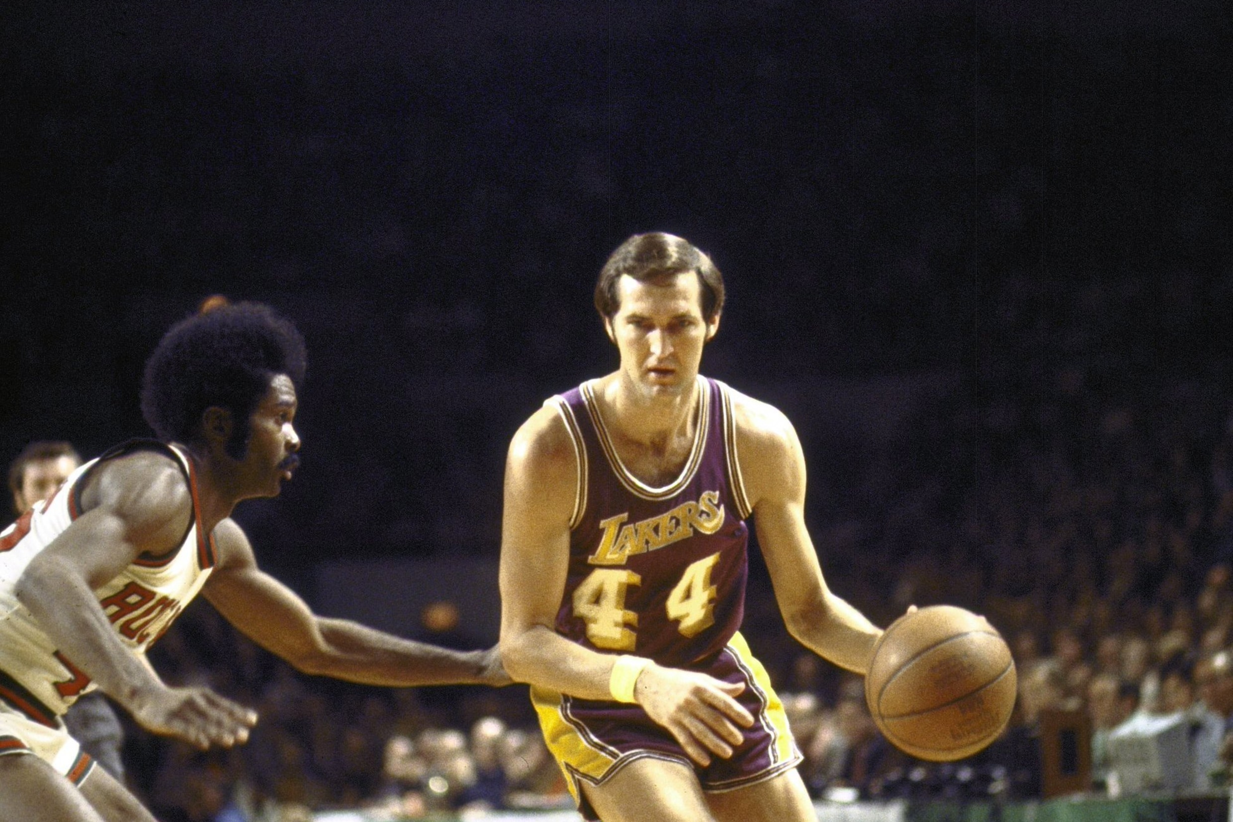 Basketbalgrootheid Jerry West kon zijn tegenstanders, maar ook zichzelf ...