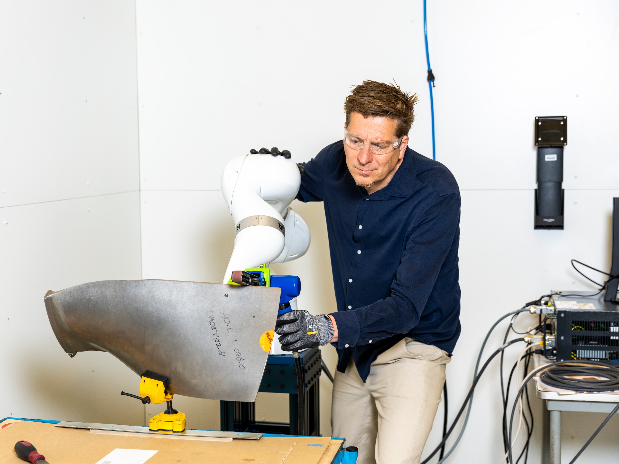 Roboticus David Abbink luistert óók naar mensen op de werkvloer. ‘Sommige collega’s dachten dat ...