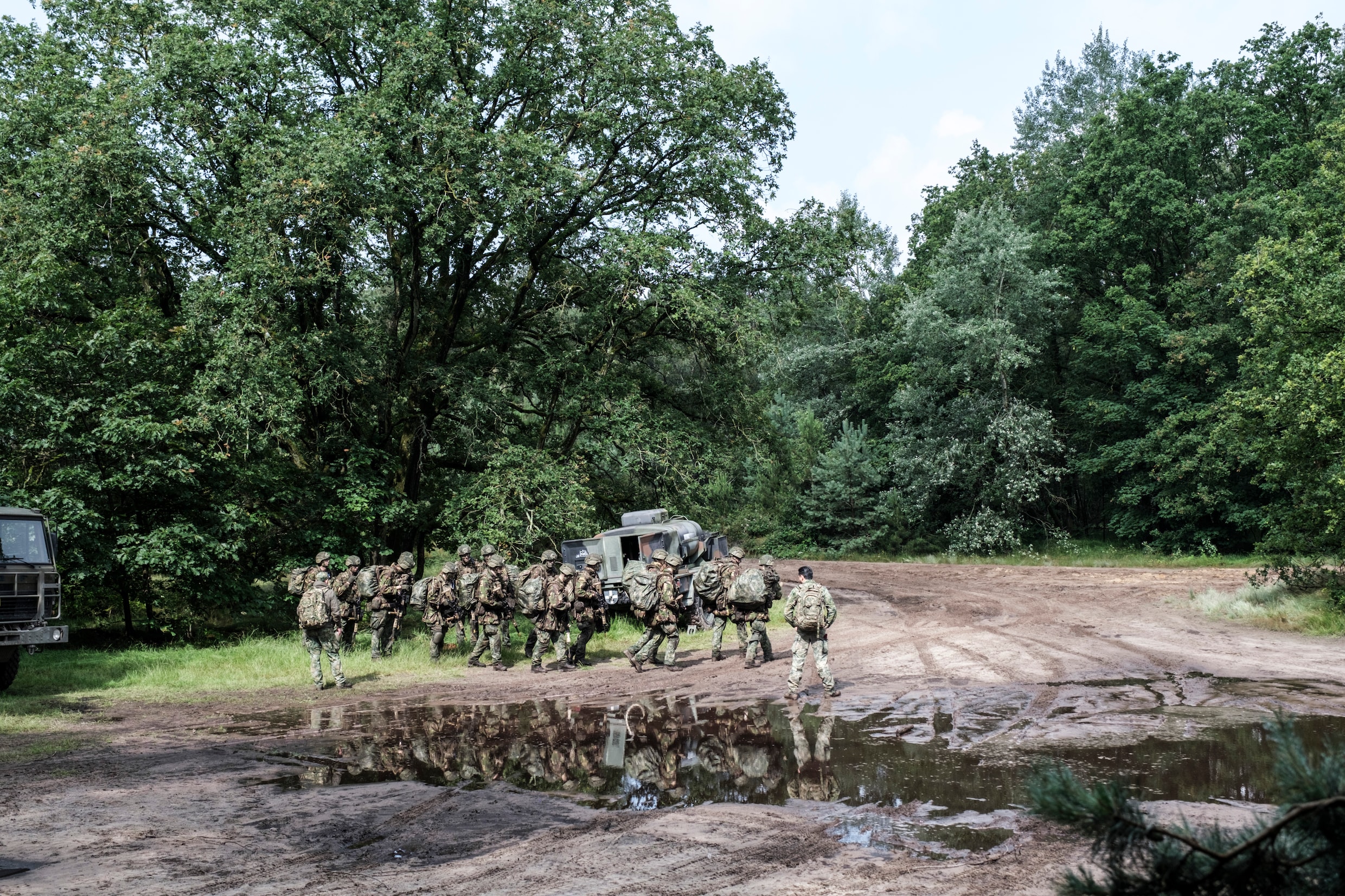 Defensie zoekt terrein om te oefenen– en veel omwonenden schrikken zich ...