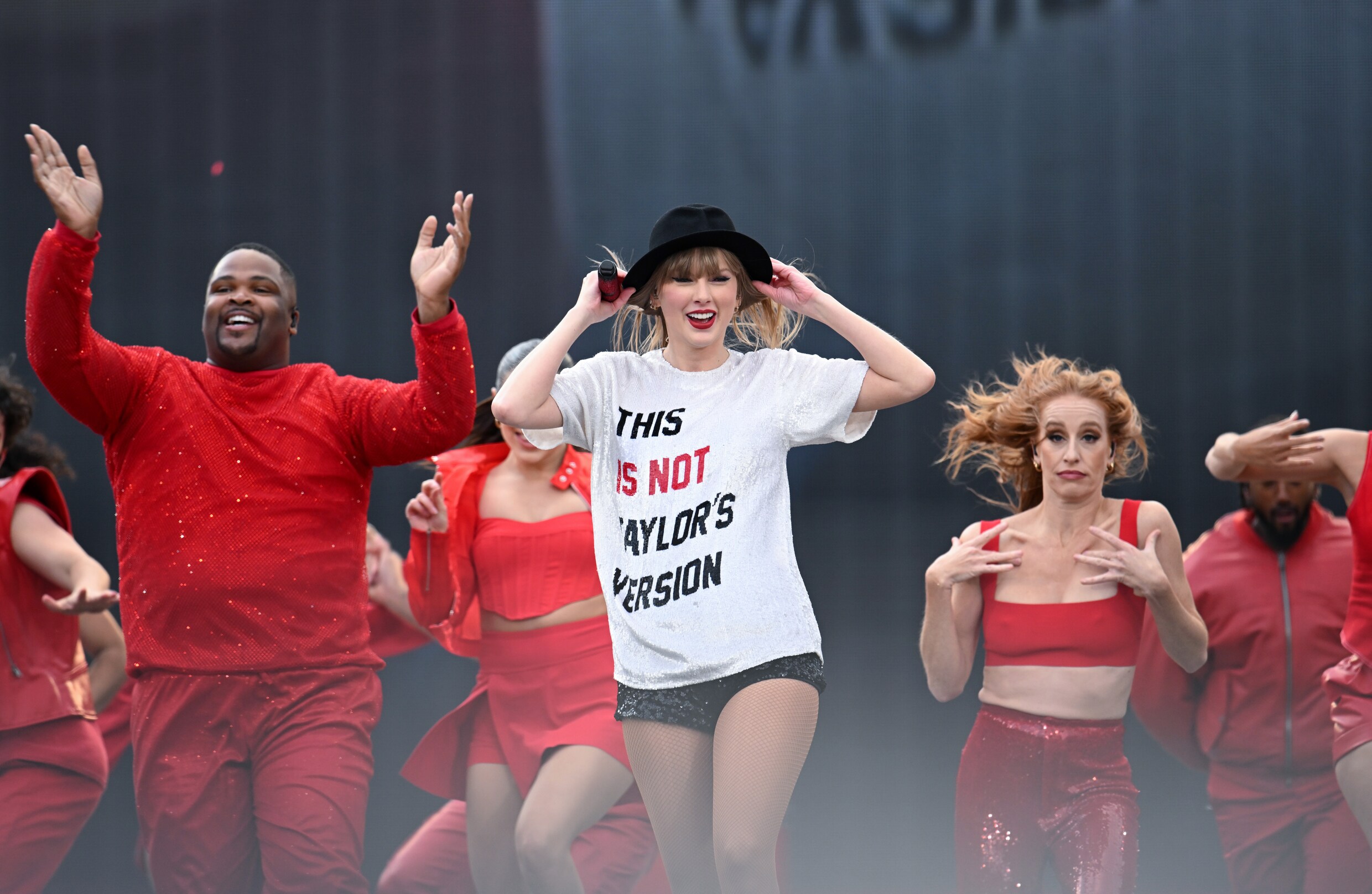 De fans van Taylor Swift vormen één grote gemeenschap, die armbandjes ...