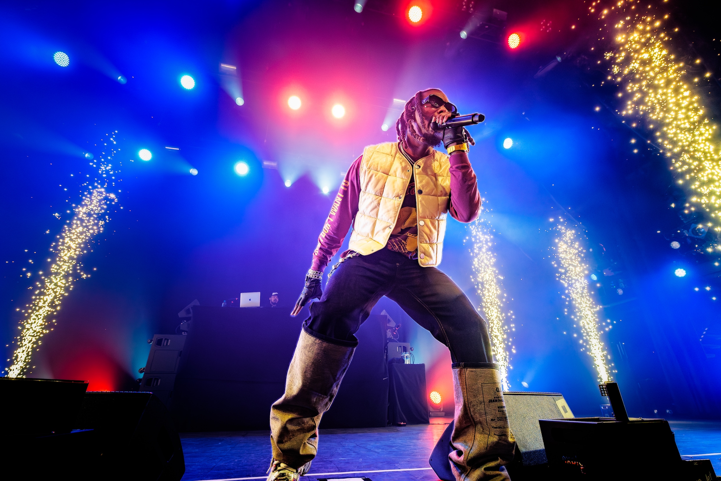 Rapper Offset was goed bezig in Tilburg, tot hij er na 40 minuten ...