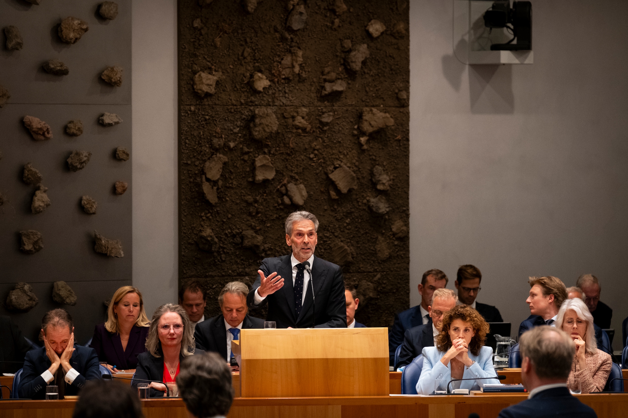 Het kabinet-Schoof: een ongelukkig huwelijk vanaf dag 1 | de Volkskrant