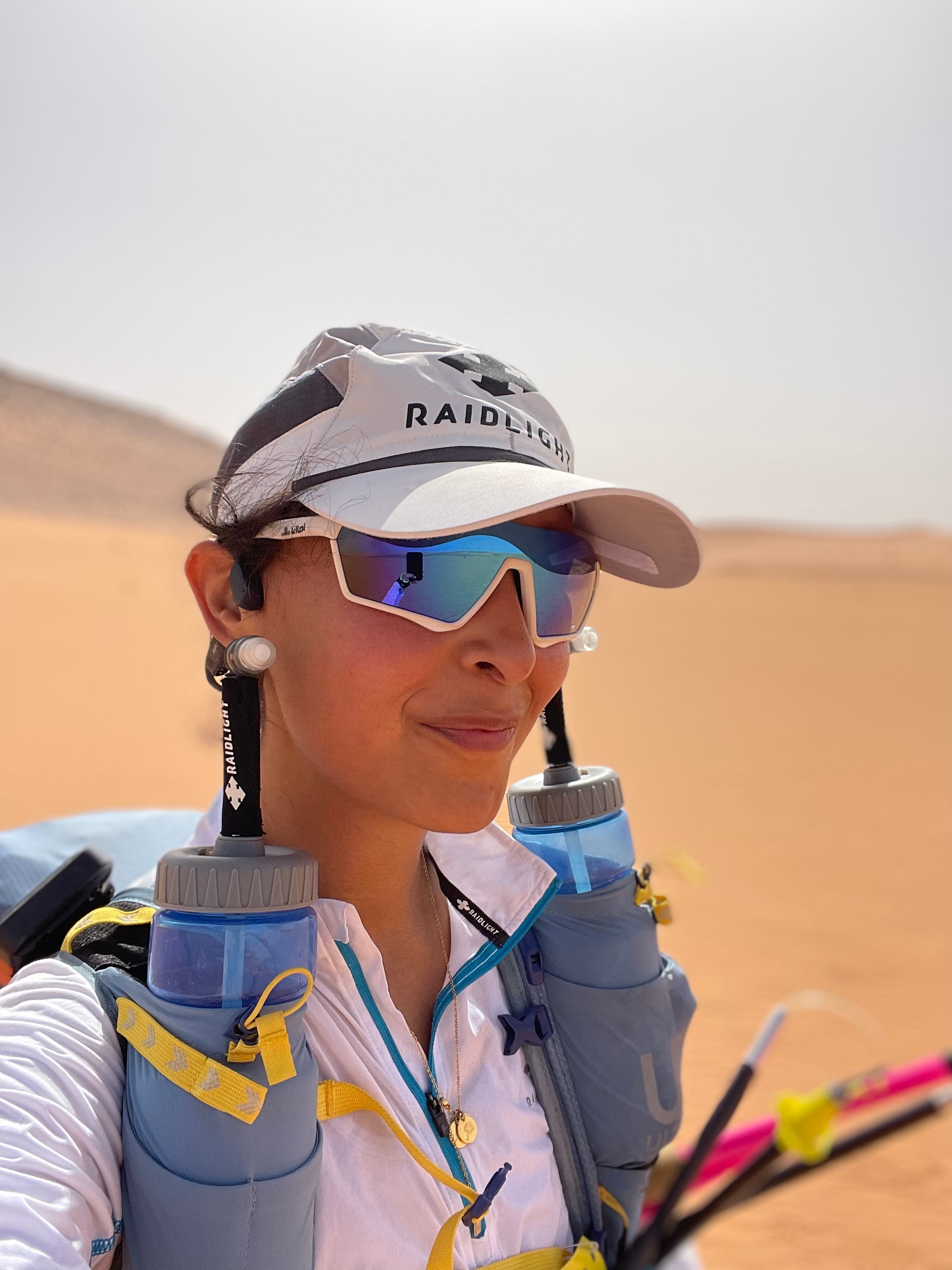 Hasna El Maroudi trad in de voetsporen van haar nomadische voorouders ...