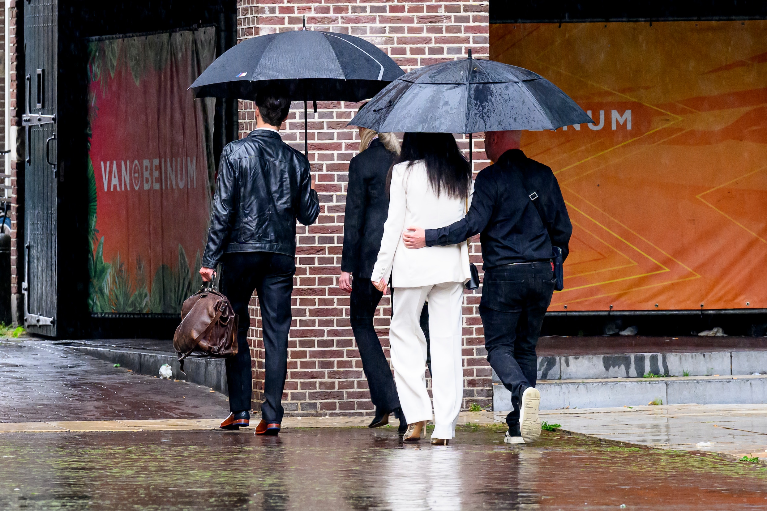 Opinie: Oordeel niet als een slachtoffer van seksueel misbruik je in ...