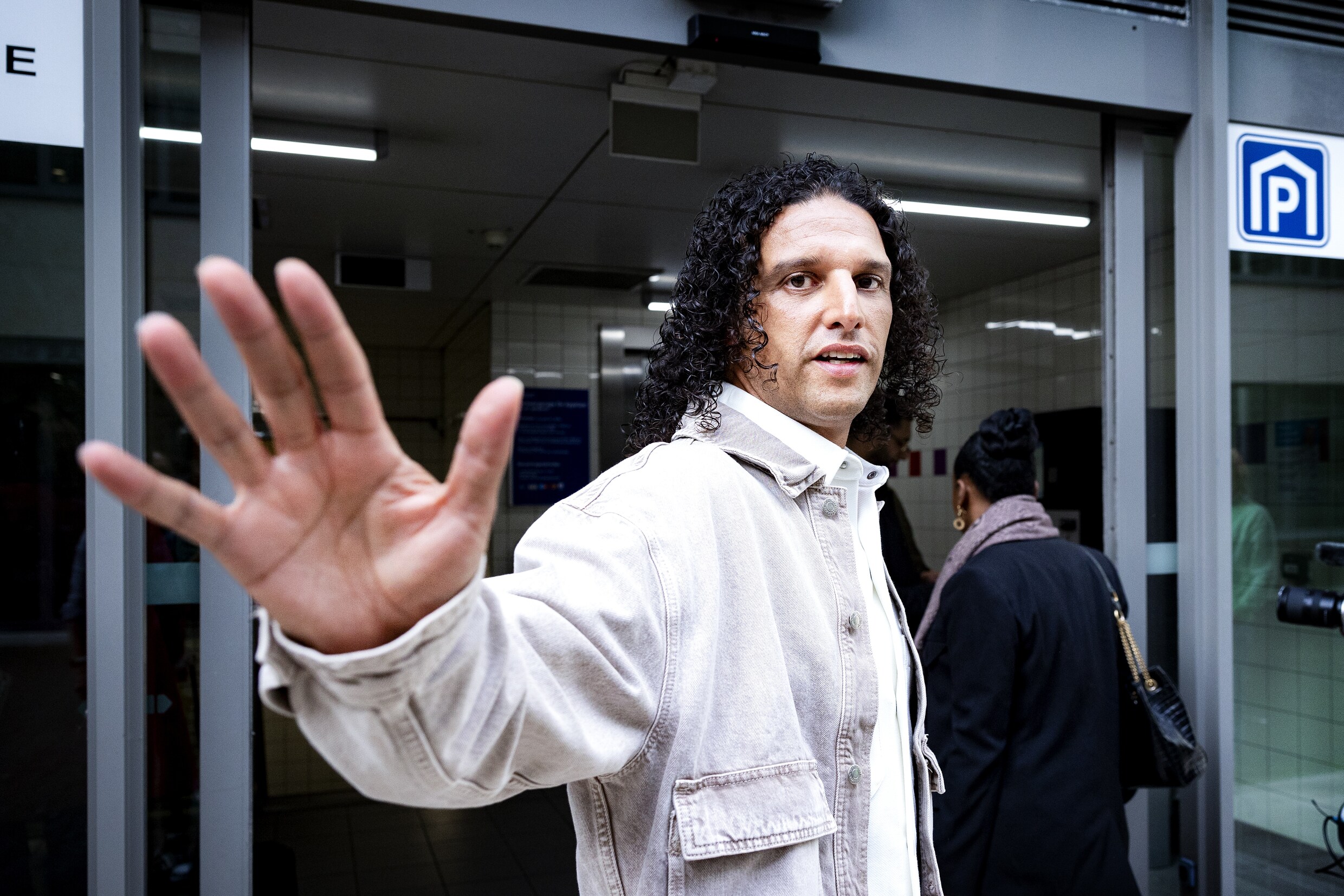 Ook OM in hoger beroep in zaak tegen rapper Ali B | de Volkskrant