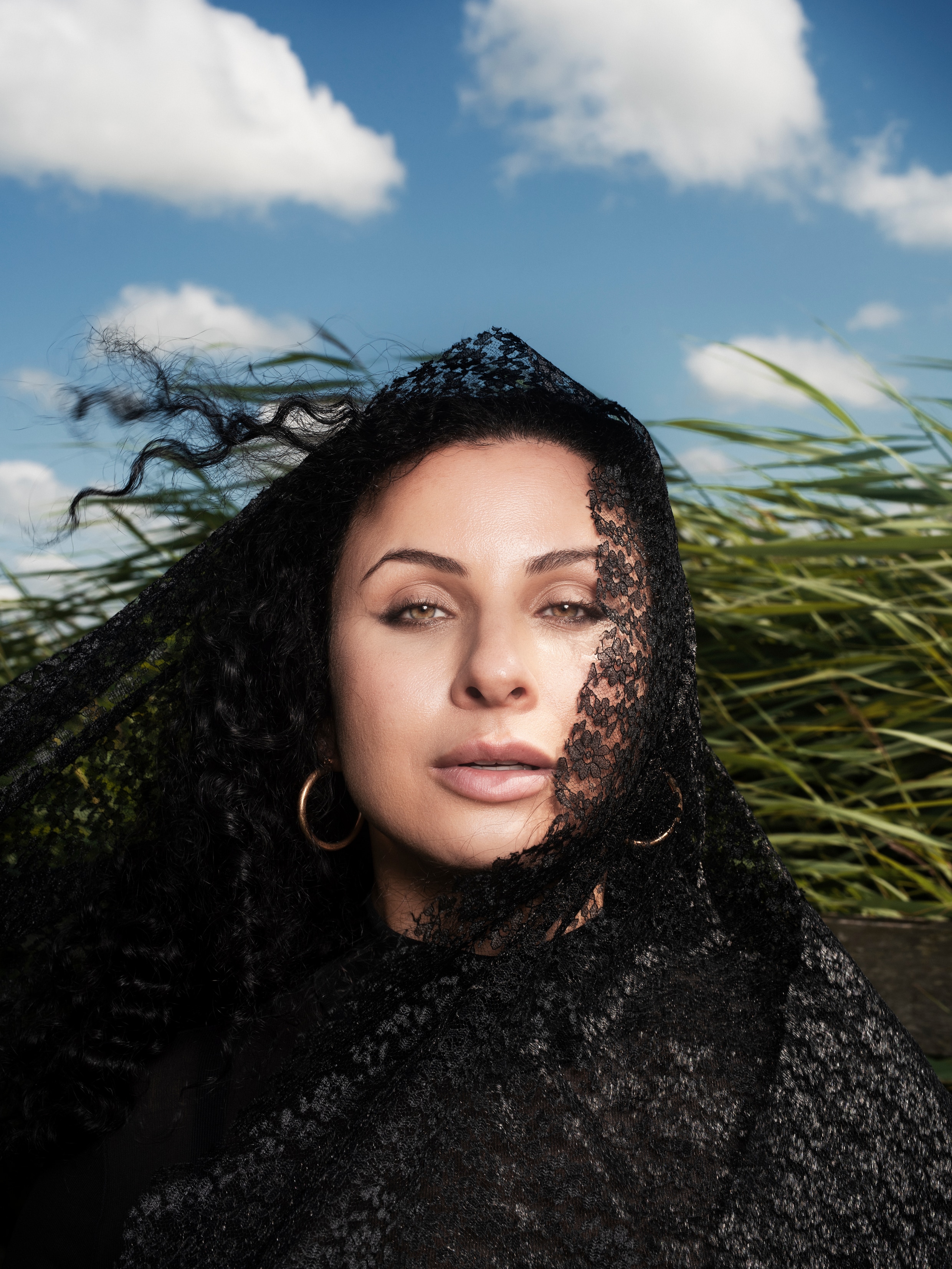 Actrice Zineb Fallouk was niet open over haar leven: ‘Ik wil dat mensen ...