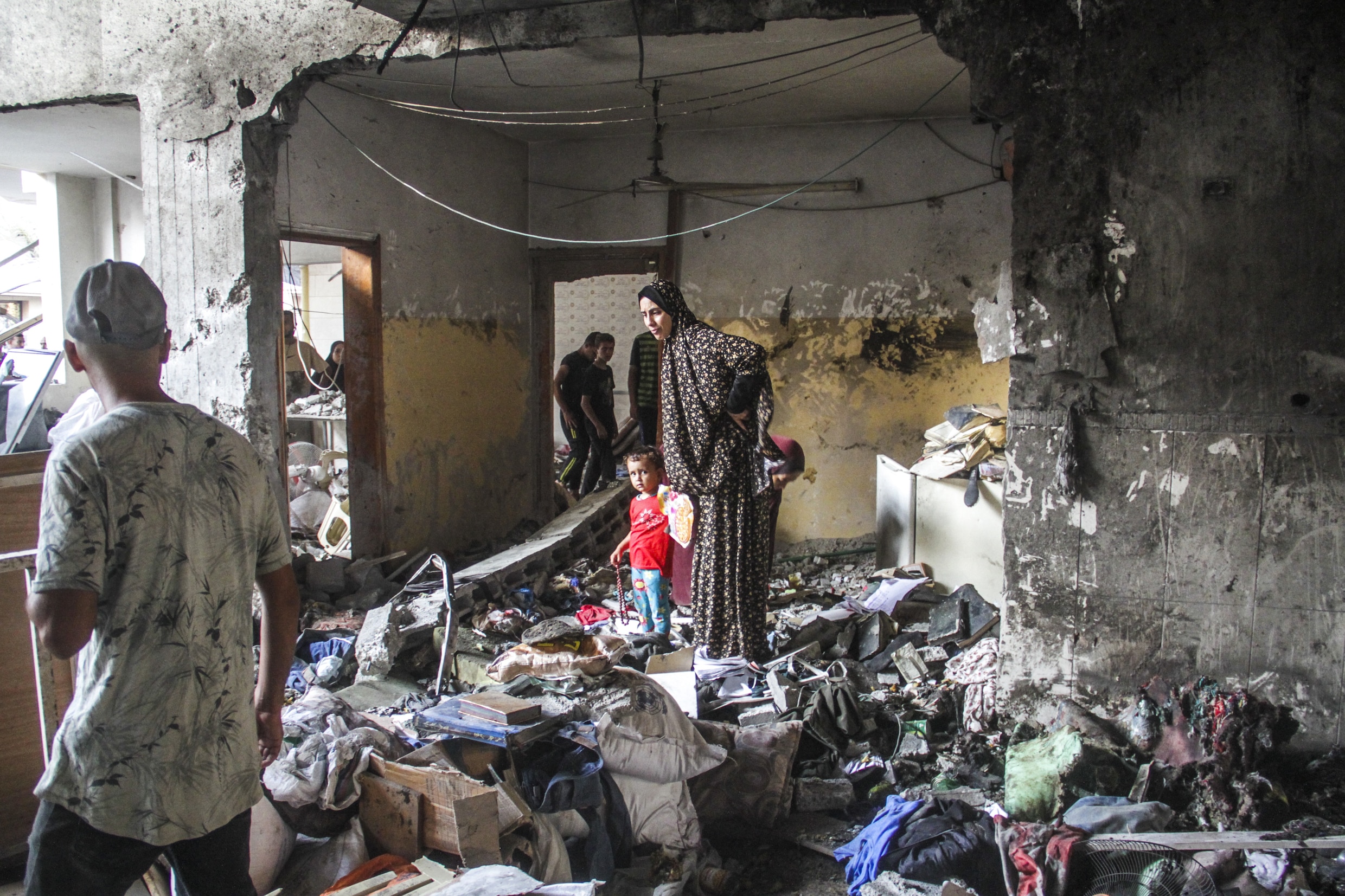 Israël bombardeert opnieuw een school, maar overschrijdt geen ‘rode ...