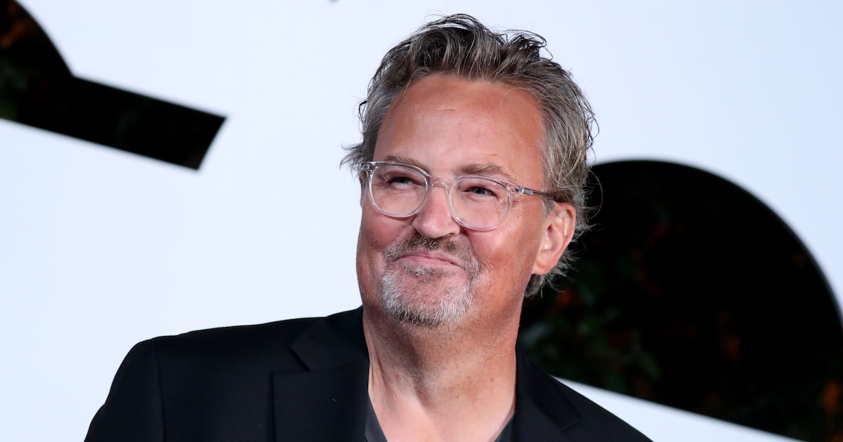 Vijf mensen aangeklaagd in onderzoek dood Matthew Perry | de Volkskrant