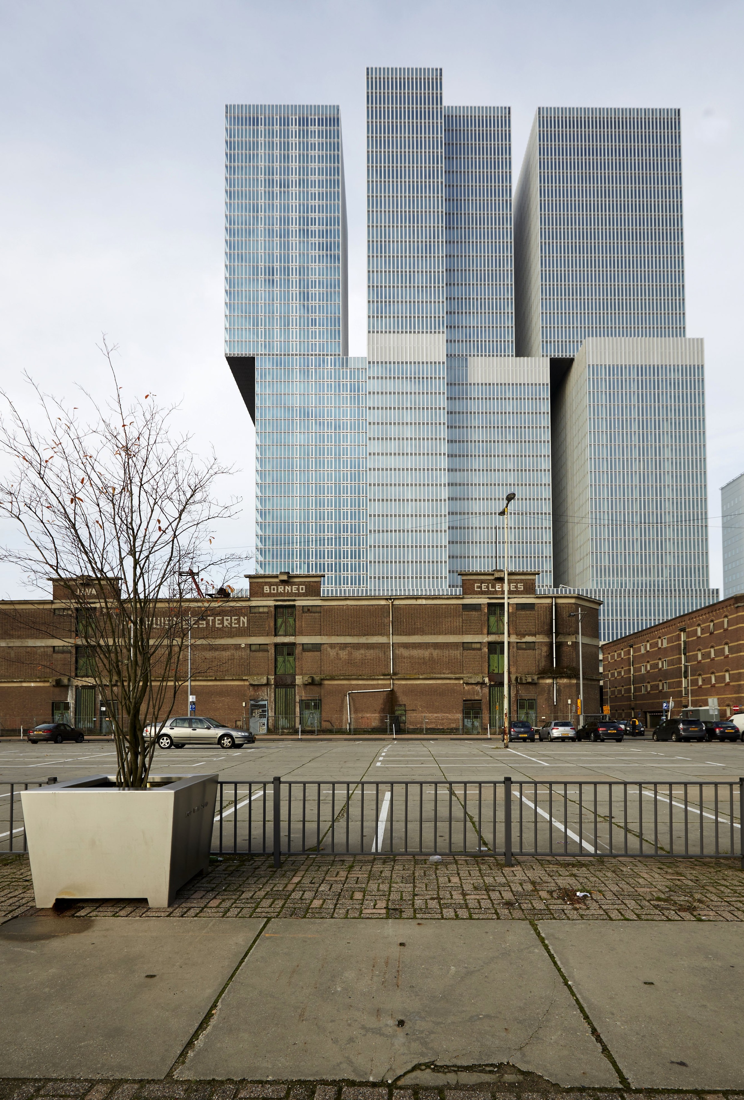 Grensverleggend architect Ellen van Loon dwong respect af en nam geen ...
