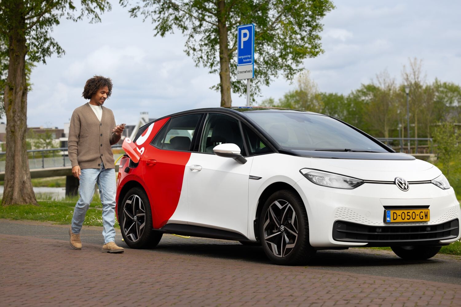 Instappen en wegrijden: dit zijn de voordelen van een deelauto | de ...