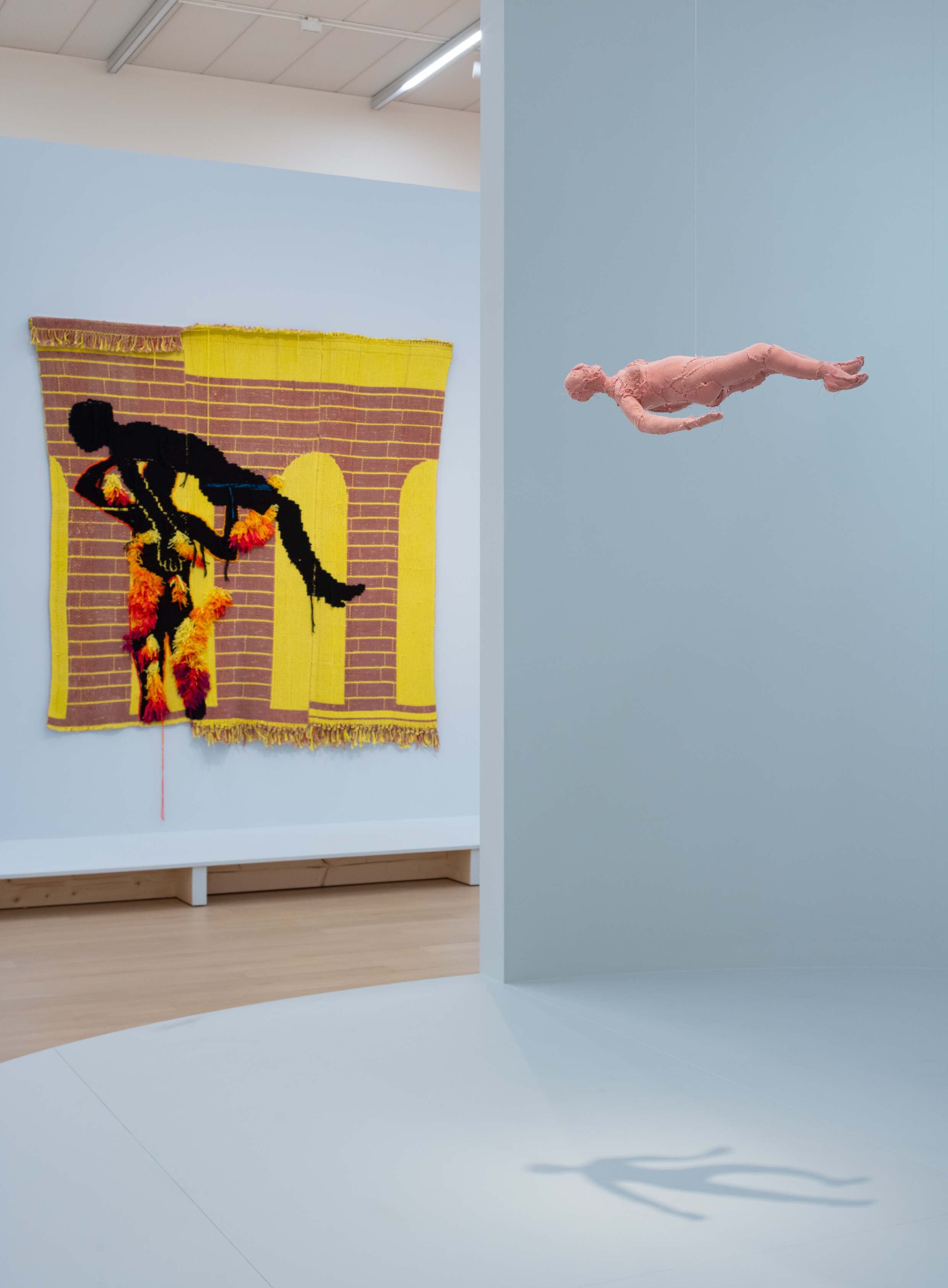 De tentoonstelling ‘Unravel’ bewijst hoe groots en spectaculair ...