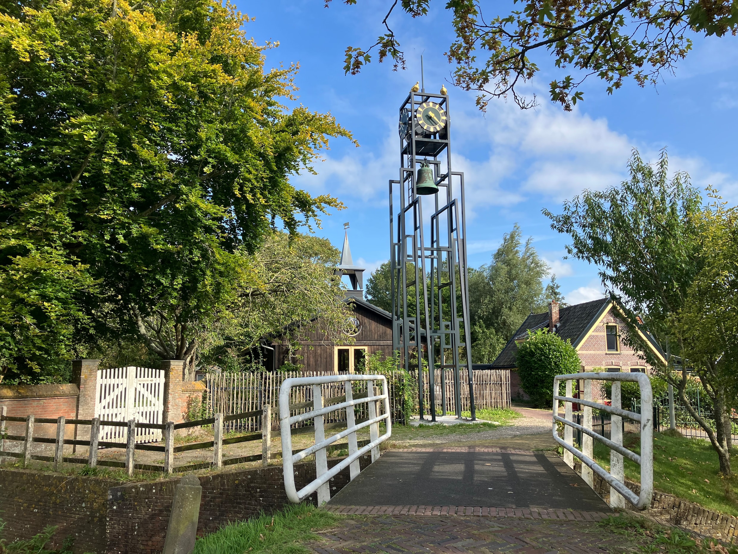 De kwestie met de gemeentegrens gaat bijna nergens over, toch houdt die ...
