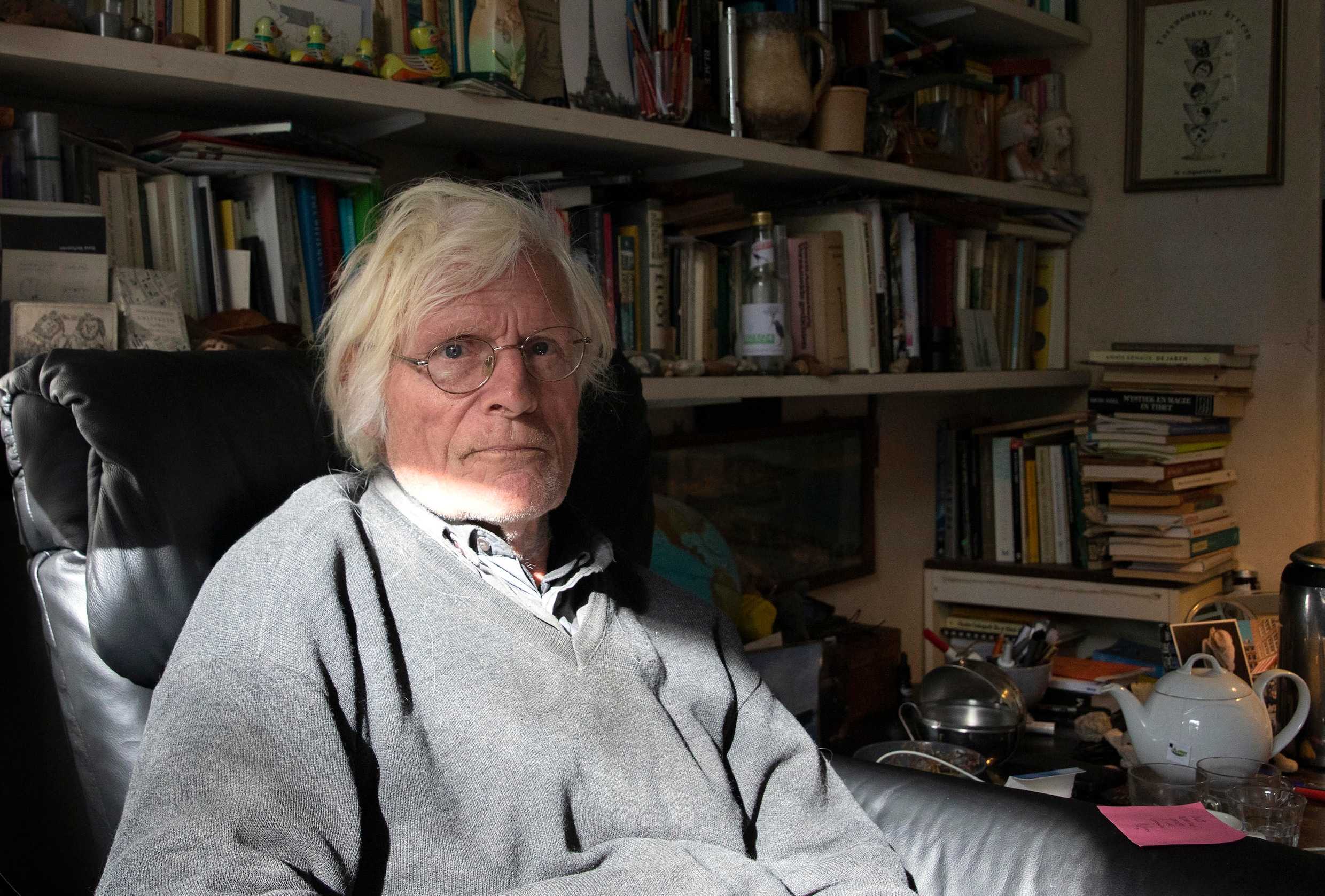 Voor generaties Volkskrant-lezers werd cartoonist Stefan Verwey (1946 ...