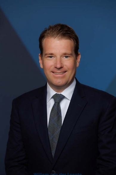 VDL Nedcar-baas mag weer hopen door Chinezen, Volkswagen-ceo onder vuur voor dubbele pet | de ...