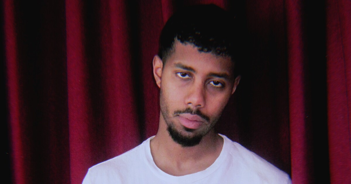 Door over geweld en rouw te zingen heeft Mustafa Ahmed de soundtrack ...