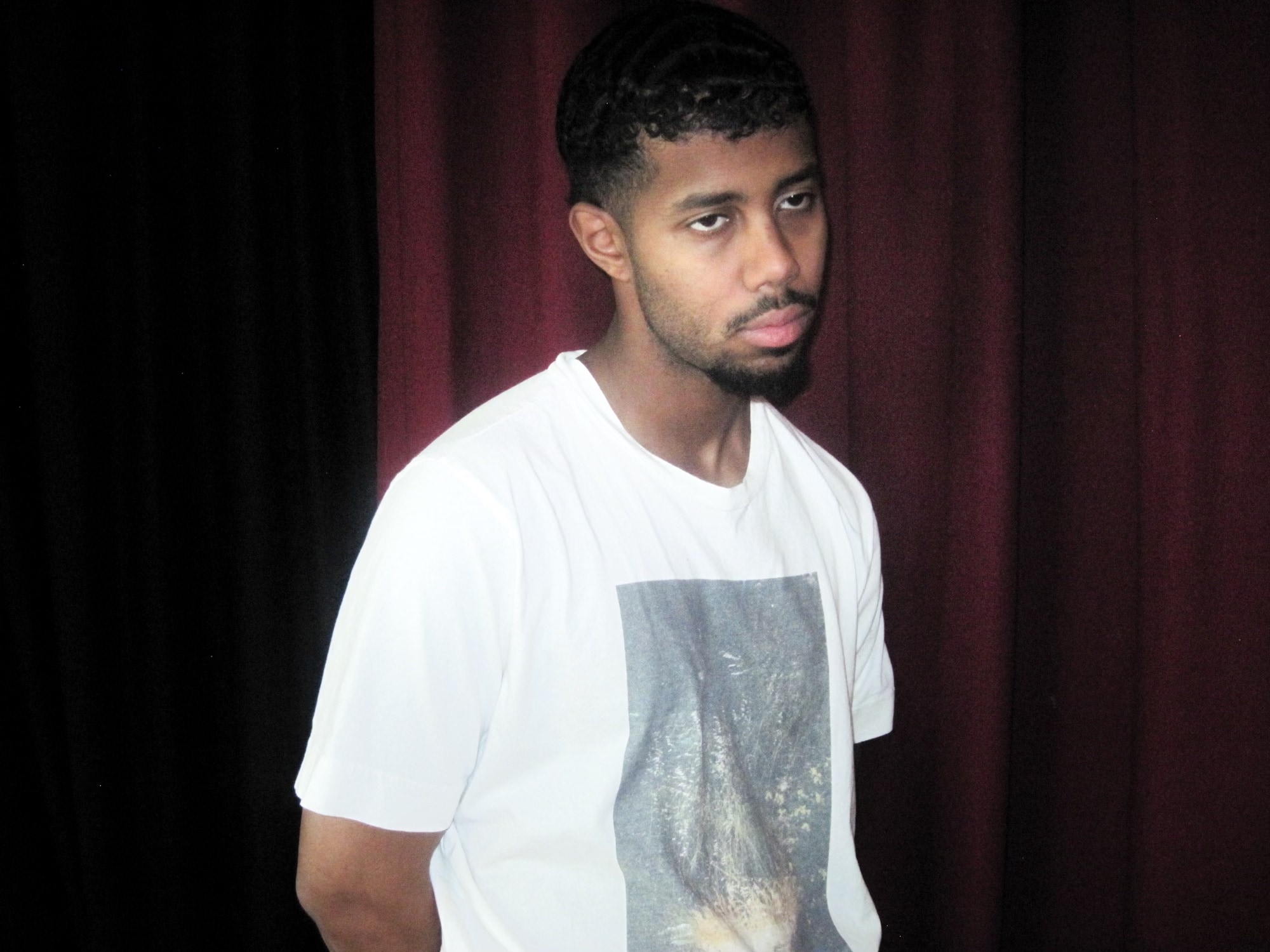 Door over geweld en rouw te zingen heeft Mustafa Ahmed de soundtrack ...