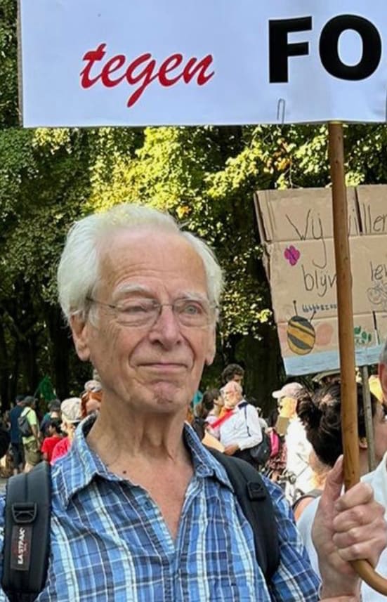 Eduard van Hengel (1937-2024) werkte na zijn pensioen 13 jaar aan een ...