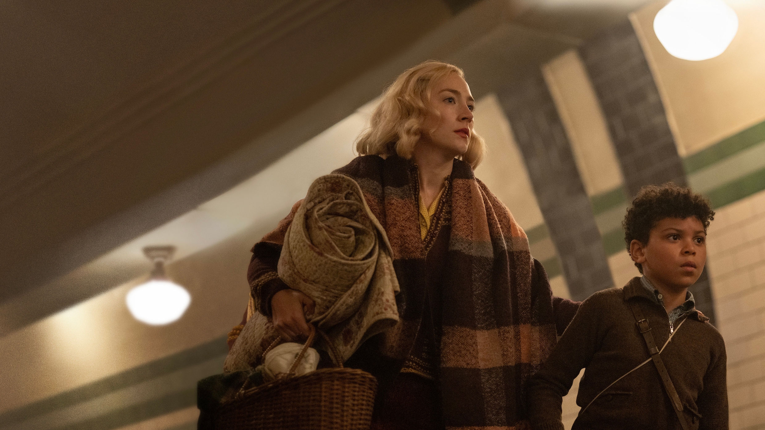 Steve McQueens ‘Blitz’ volgt een jonge knul op zijn reis te midden van ...