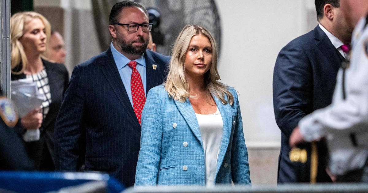 Karoline Leavitt, de nieuwe spreekbuis van het Witte Huis, is 100 pro­cent ‘Her Master’s Voice ...