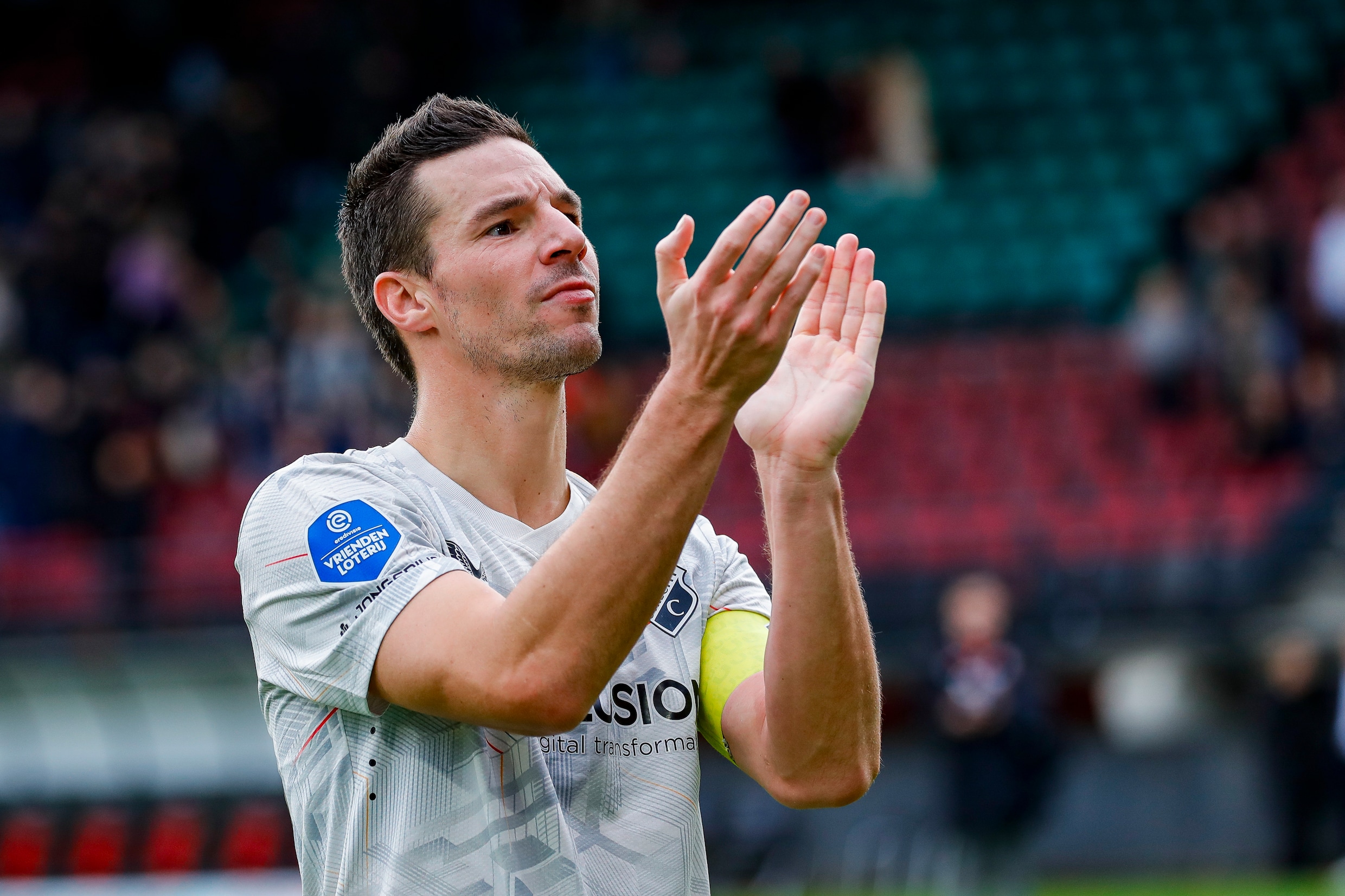 Utrecht-verdediger Nick Viergever: ‘Nu we tweede staan, moeten we zolang mogelijk daar willen ...